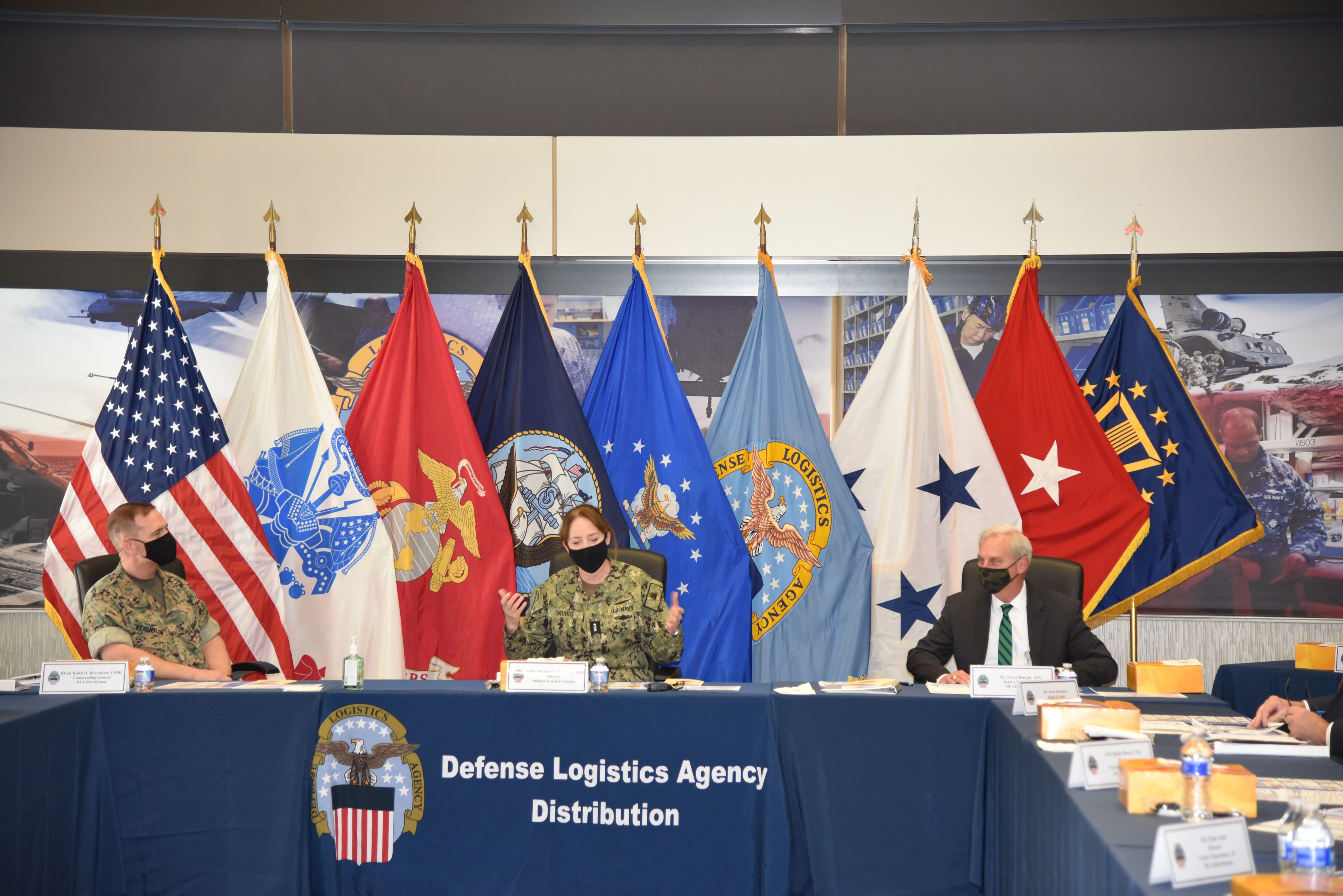 DLA Director visits DLA Distribution, thanks employees for COVID-19 support