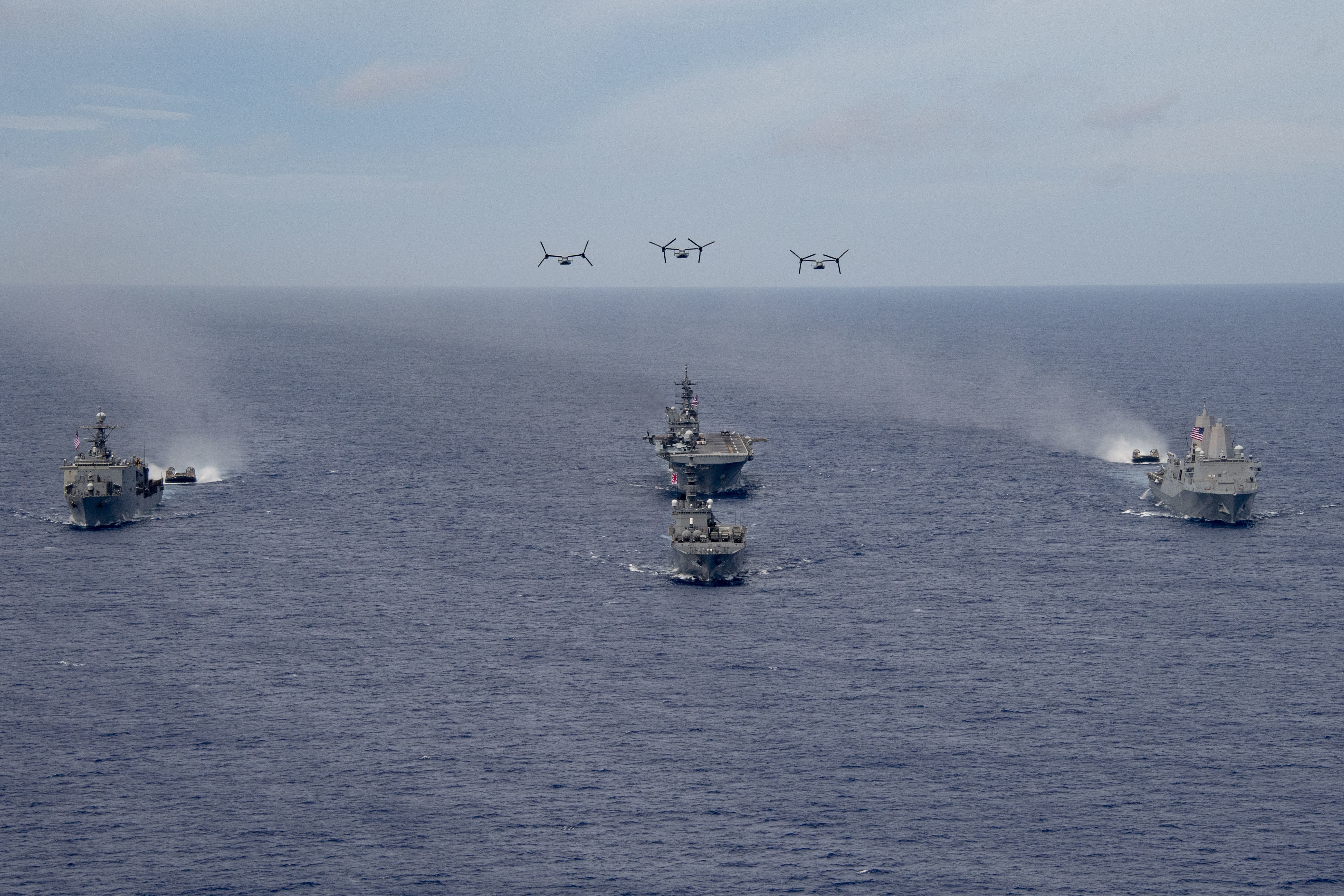 PHIBRON 11 conducts bilateral amphibious operations with JS Shimokita ...