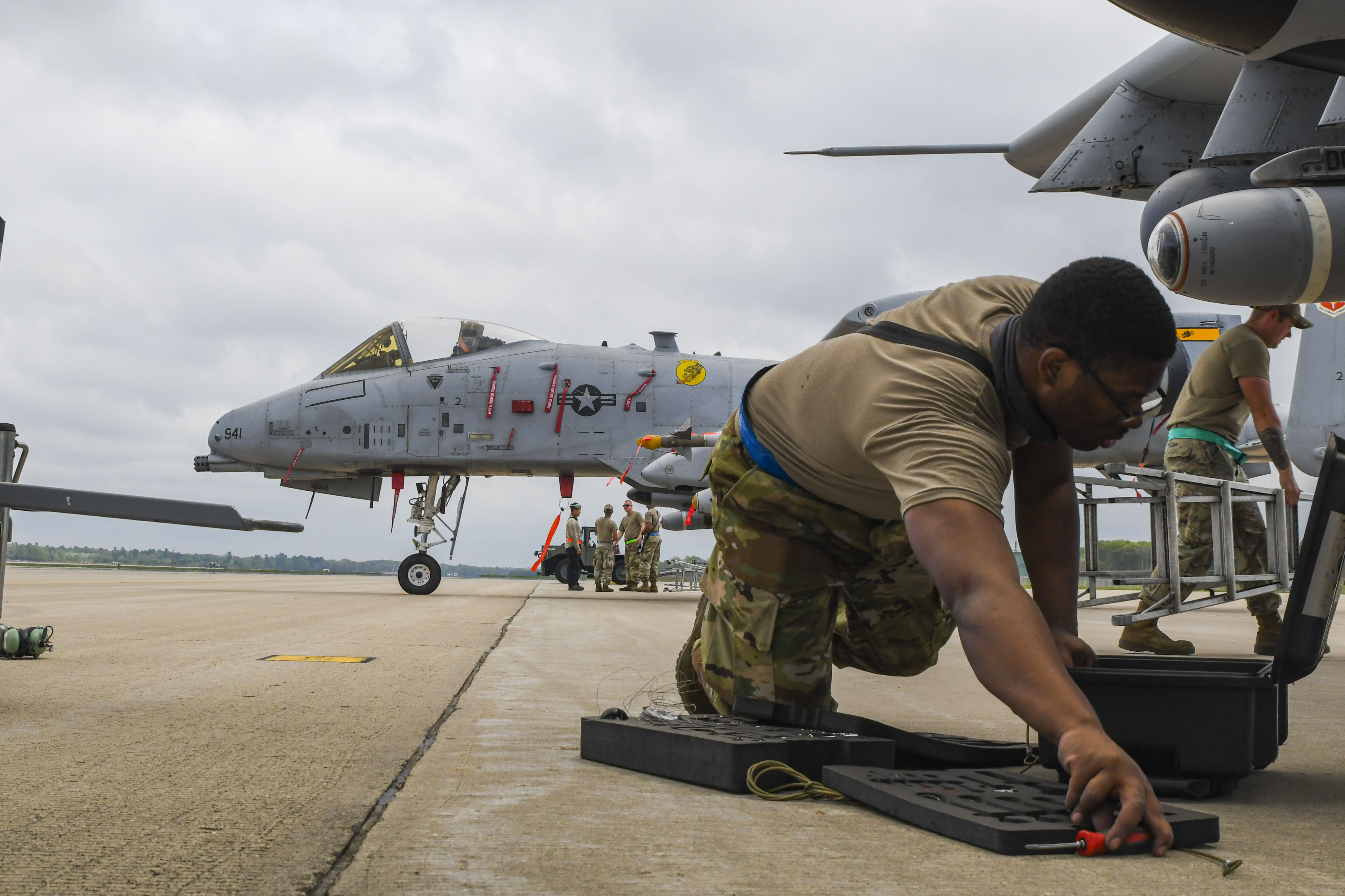 354th AMU at Volk Field ANGB for MG21