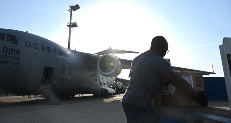 721st APS special handling flight: special care in the air > Ramstein ...