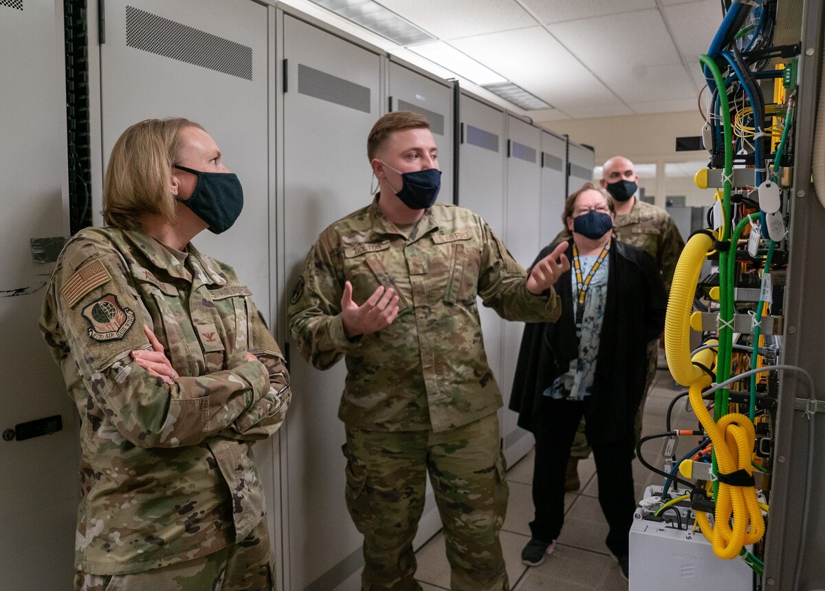 673d MDSS hosts Commander Immersion > Joint Base Elmendorf-Richardson ...