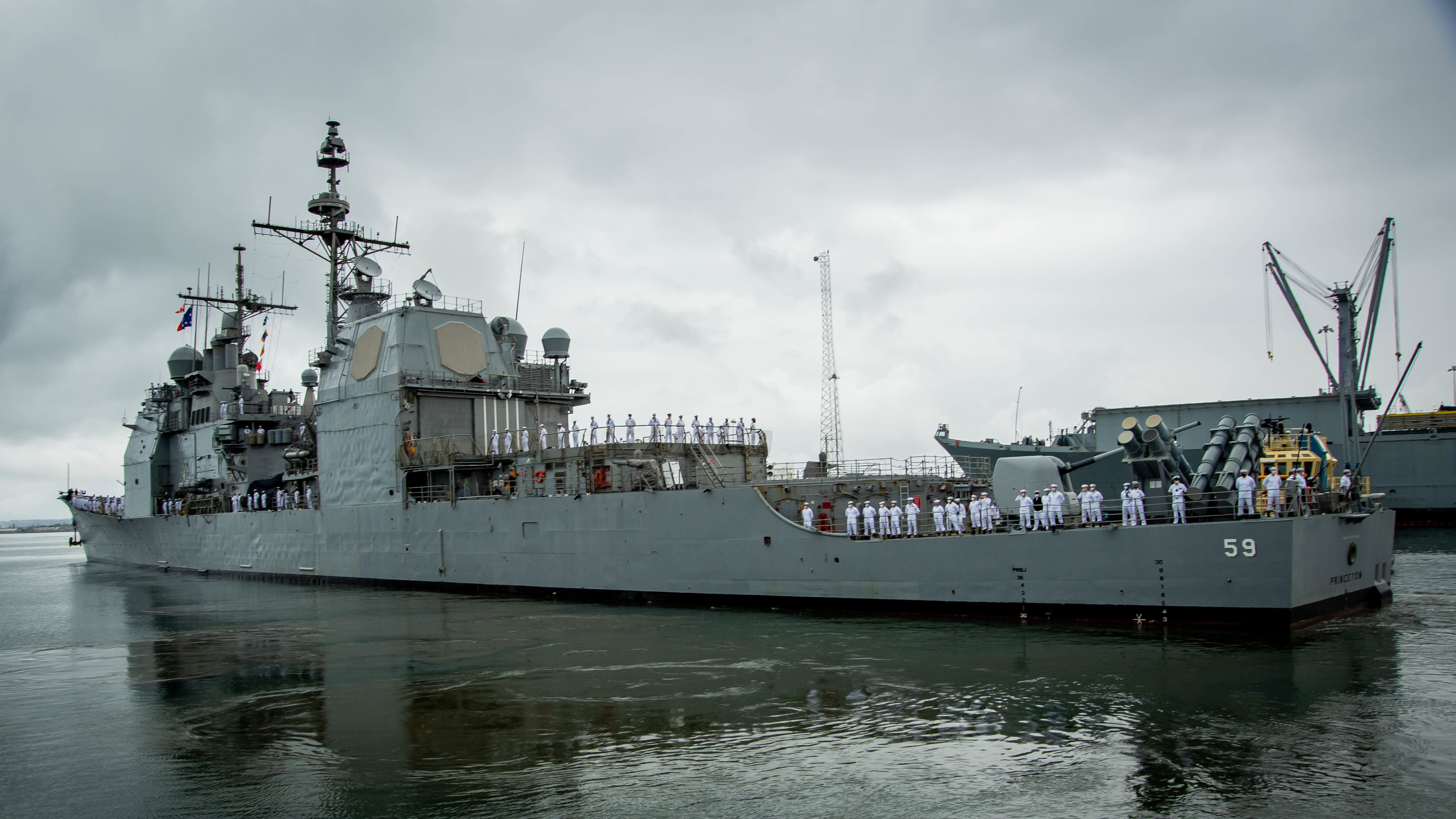 200606-N-VN584-1077