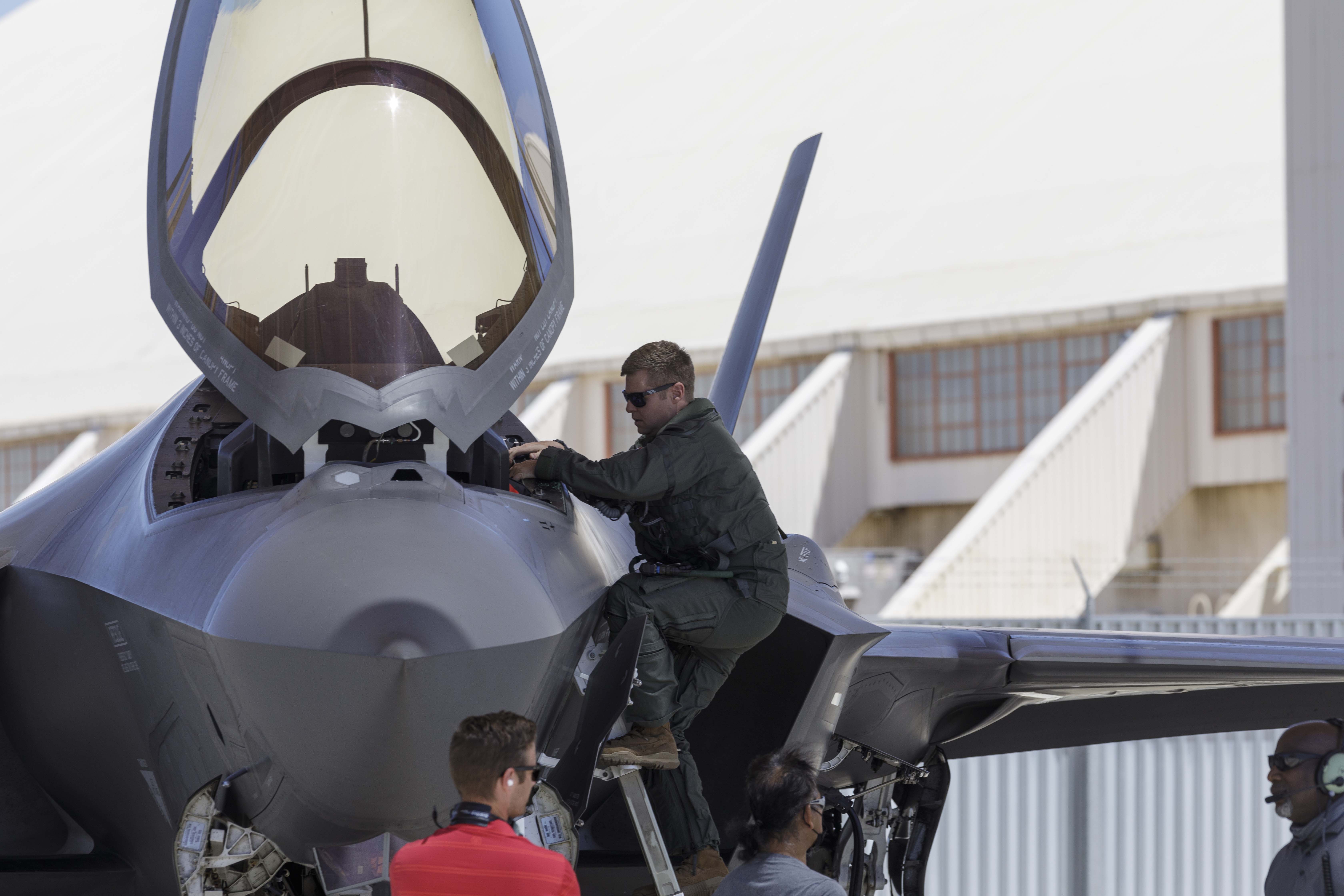 Test Flag Enterprise integrates autonomy into Orange Flag > Air Force ...