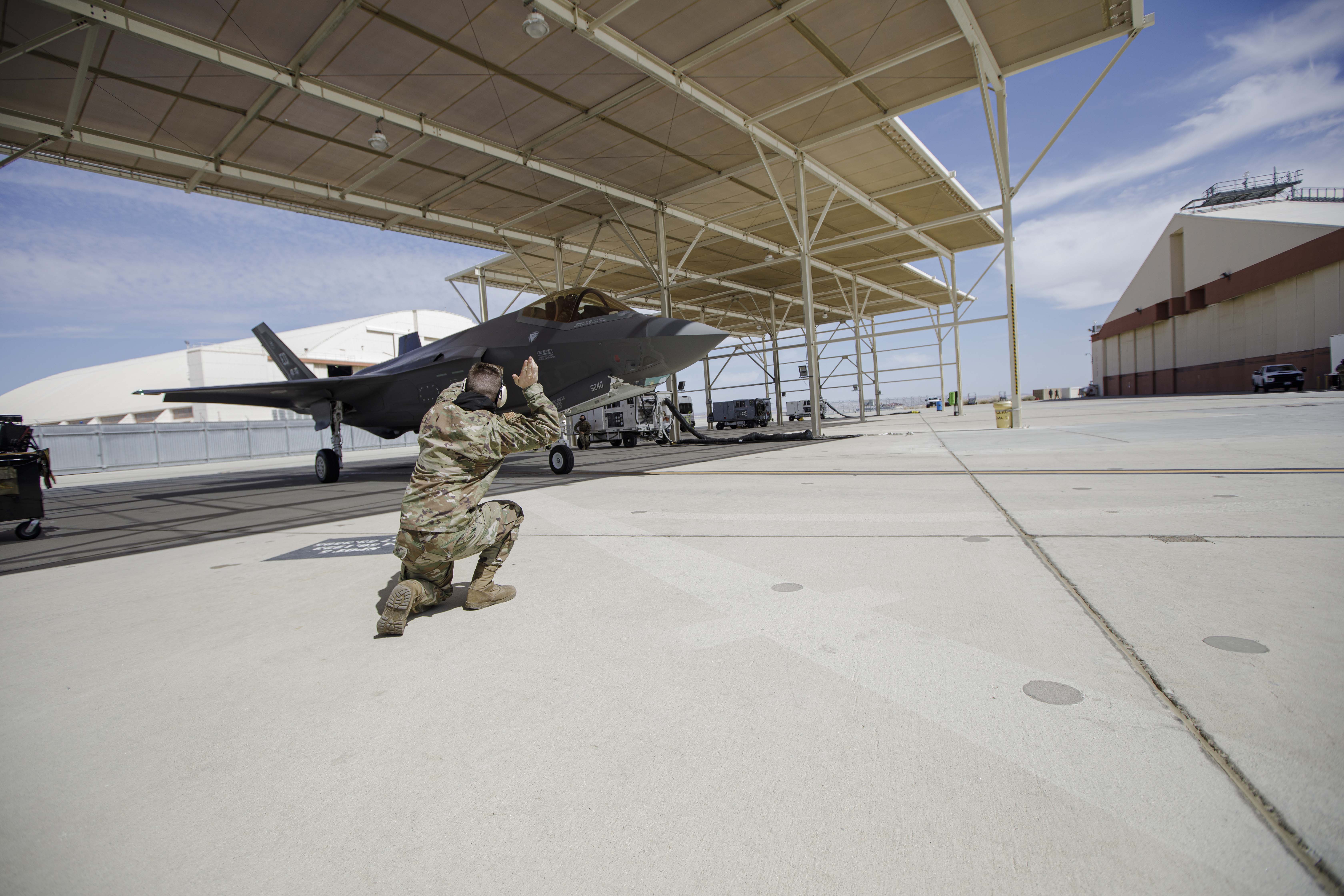 Test Flag Enterprise integrates autonomy into Orange Flag > One AFRL ...