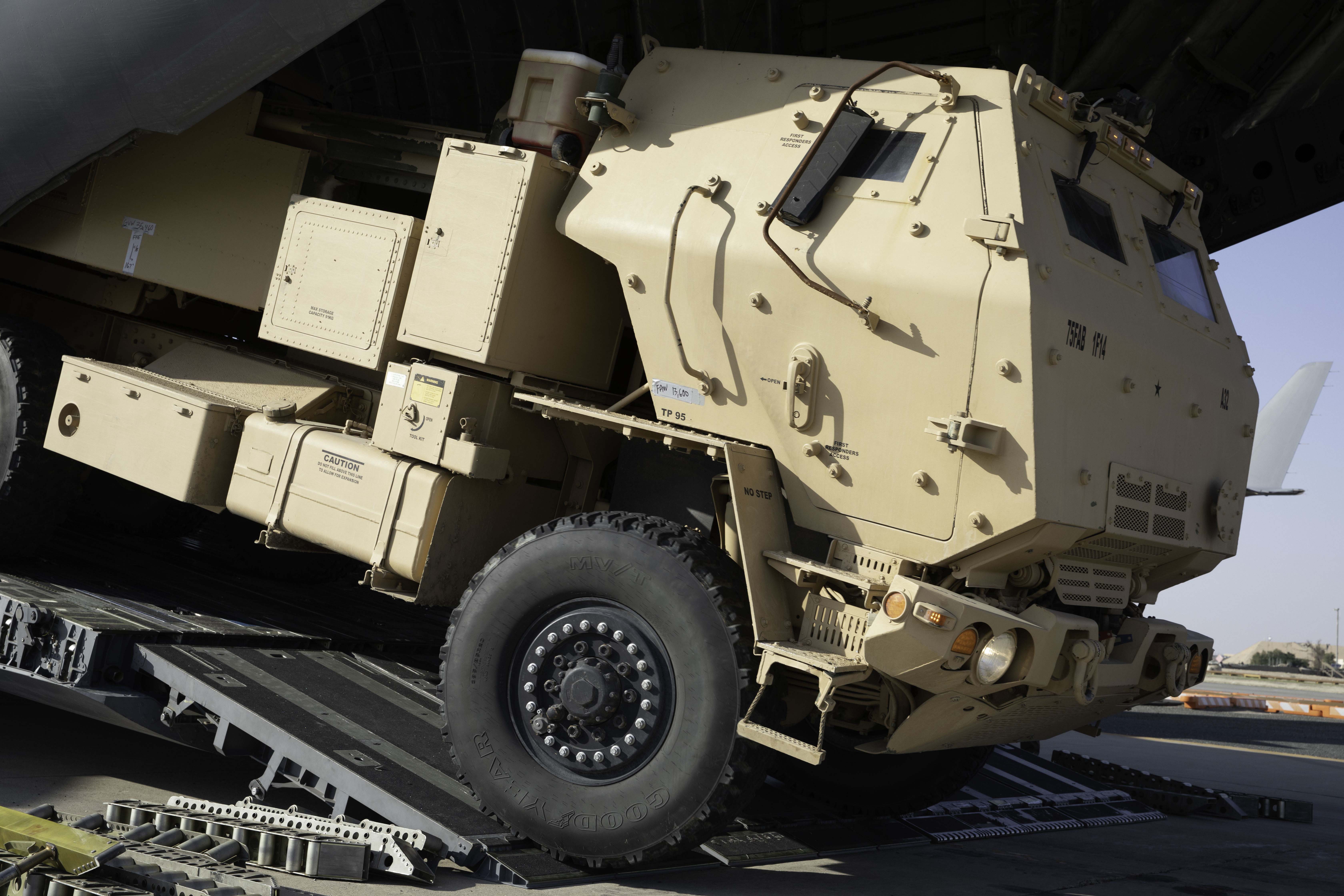 DOD Demonstrates Mobile Microgrid Technology > U.S. Department of War ...