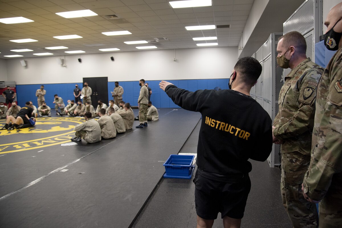 TRANSCOM SEL visits USAF Expeditionary Center > Twenty-First Air Force ...