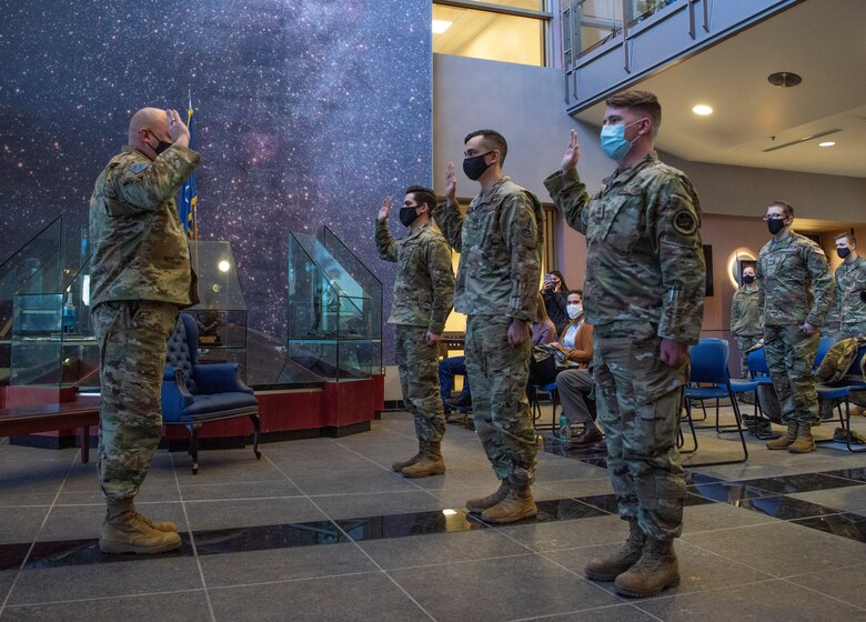 Space Delta 7 transfers five Airmen into USSF > Space Operations ...