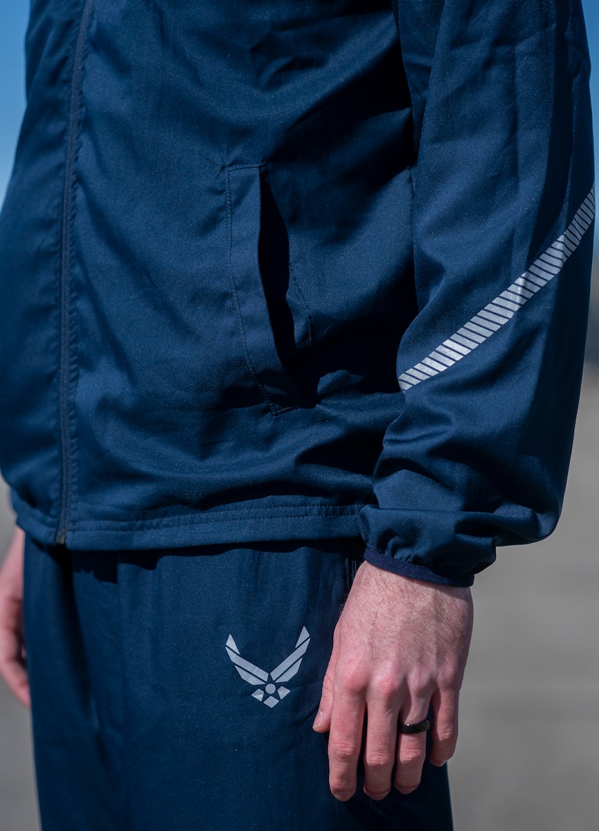 Air Force finalizes PT uniform design; will begin production process ...