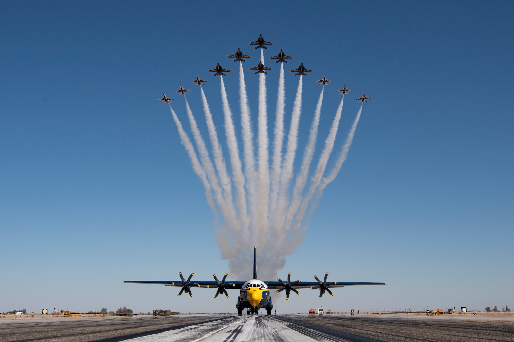 AF Week in Photos > Air Force > Article Display
