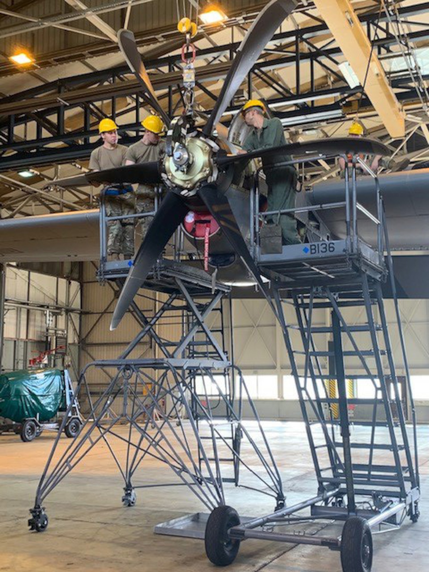 86th MXS, 86th AMXS repair broken wings > Ramstein Air Base > Article ...