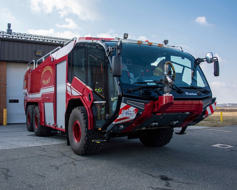 Station 33 - Delaware Air Guard Fire Department takes possession of a ...