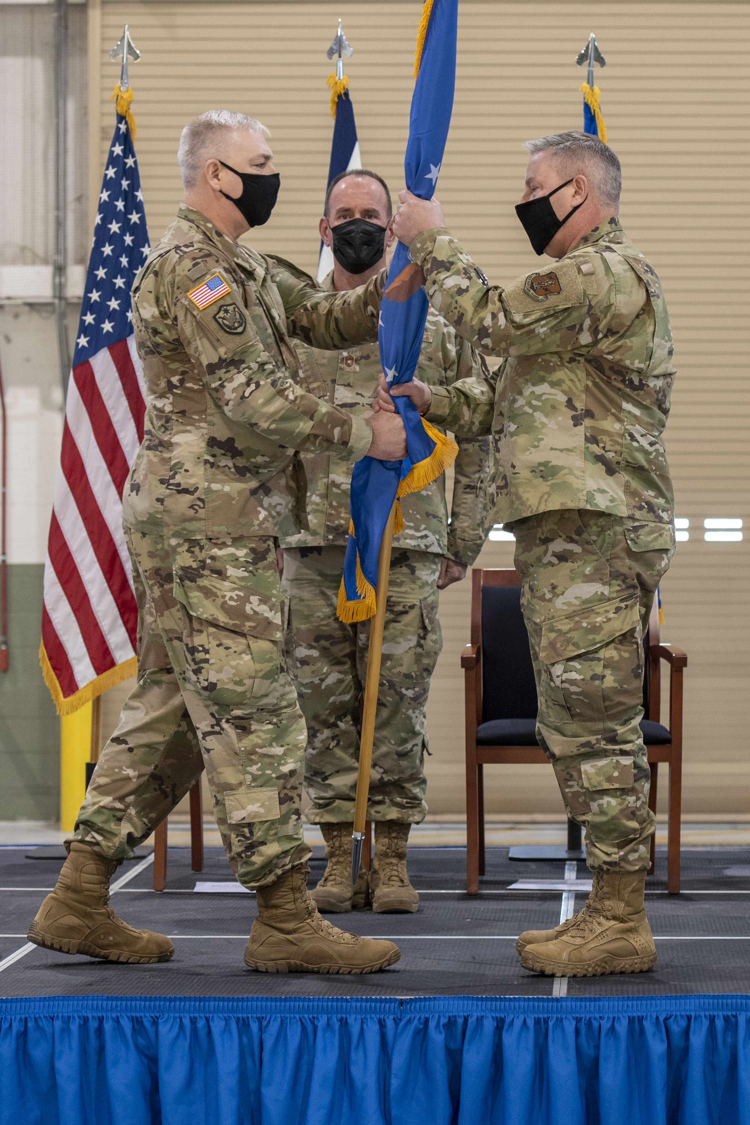 West Virginia Air National Guard welcomes new commander > 167th Airlift ...