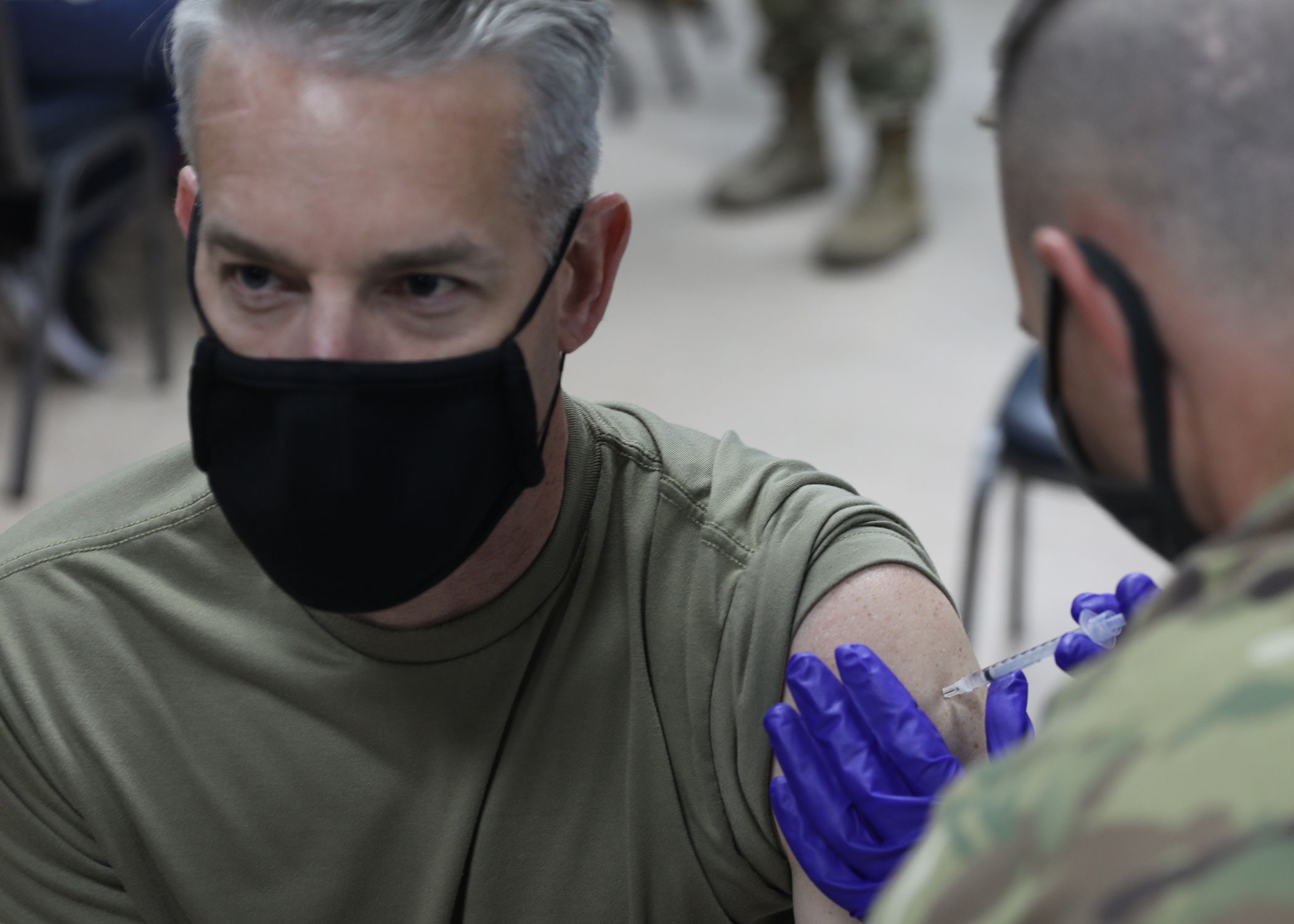 Camp Arifjan senior leaders show confidence during one-shot COVID-19 ...