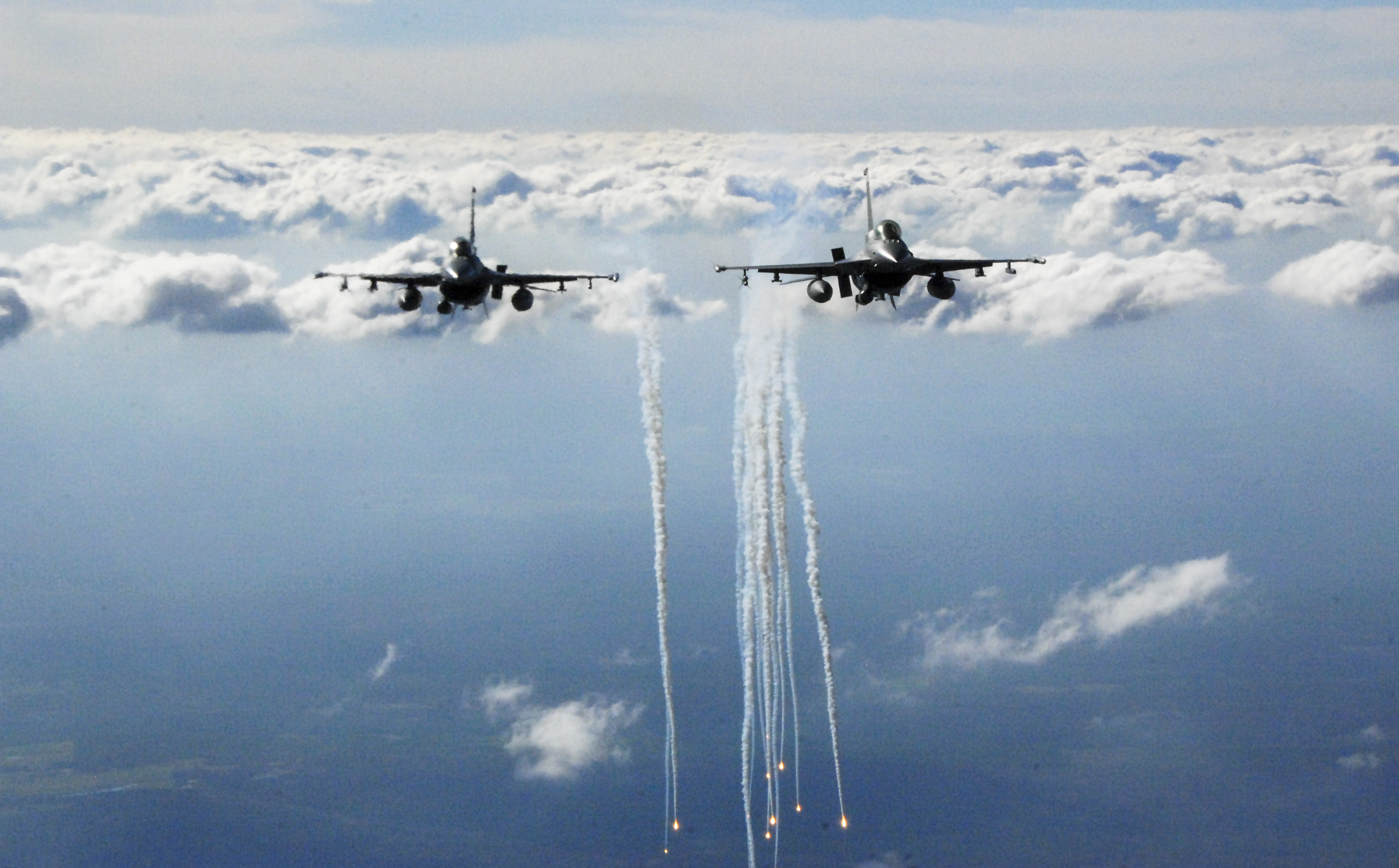 29th WPS conducts intercept training with famed Red Tails squadron