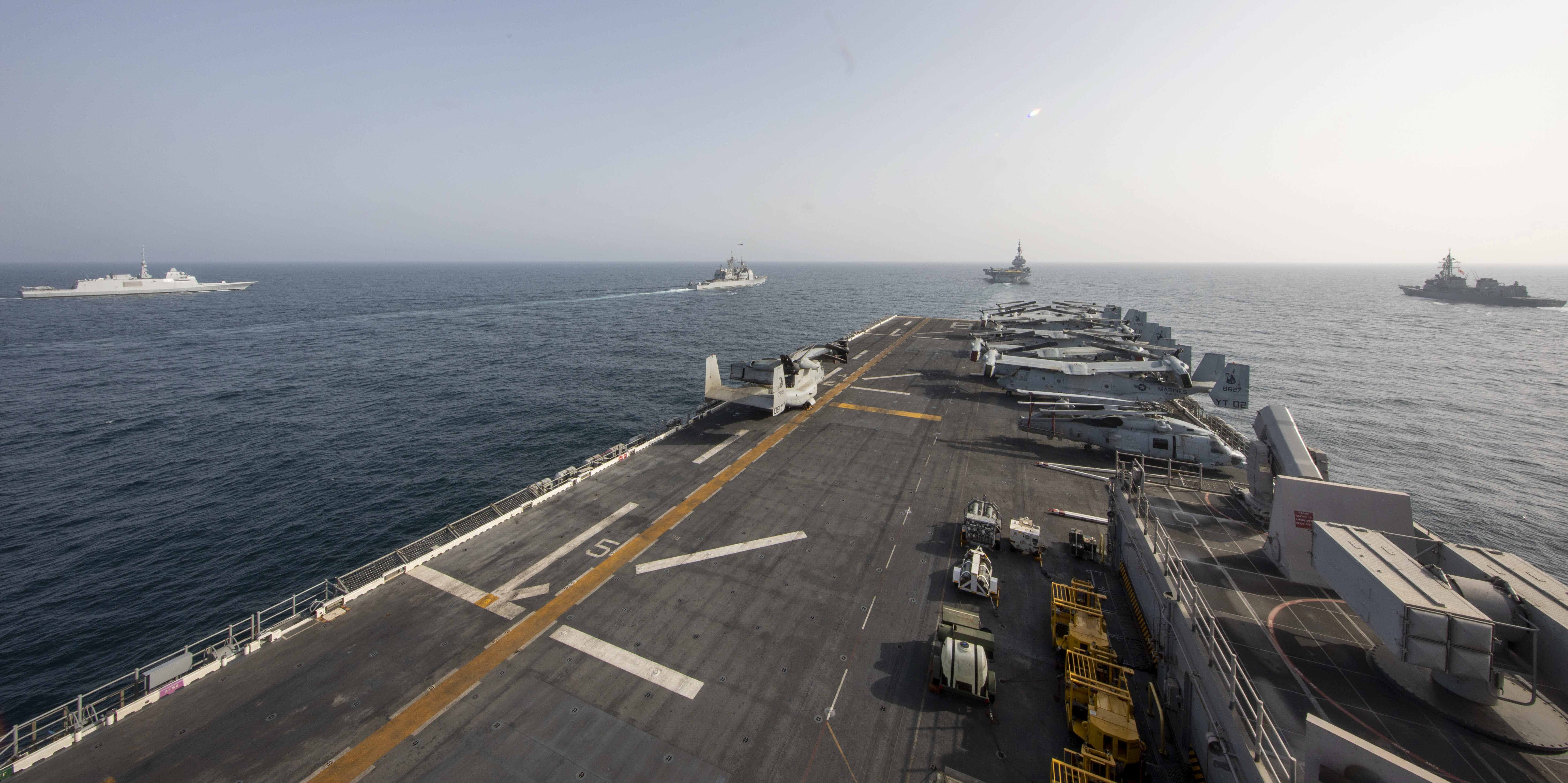 Group Arabian Sea Warfare Exercise 21 Underway in U.S. 5th Fleet ...
