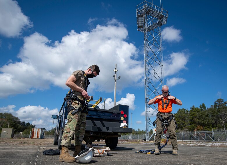 Mission Monday: Cable Dawgs > Eglin Air Force Base > Article Display