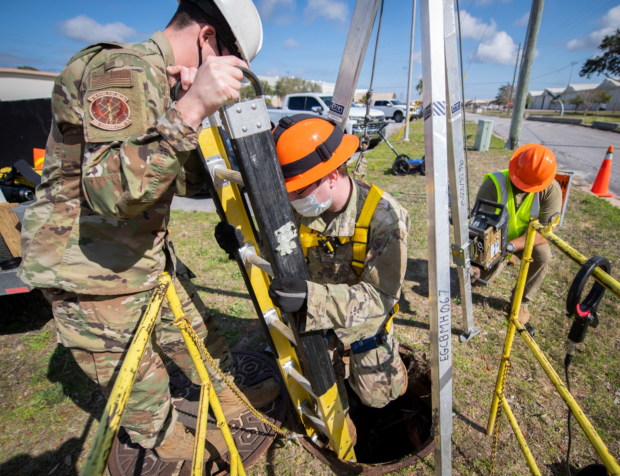 Mission Monday: Cable Dawgs > Air Force Test Center > Article Display