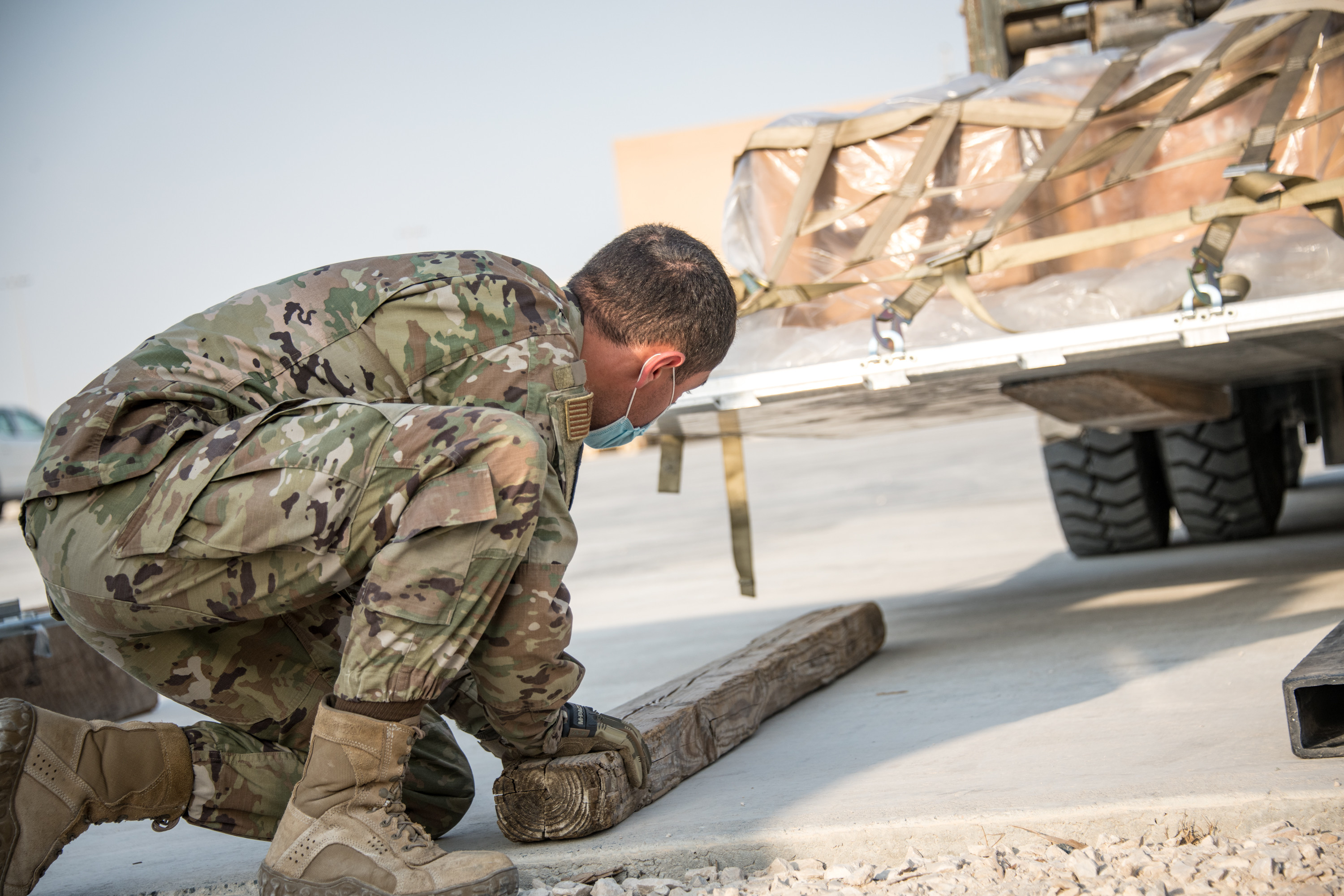 379th ELRS stands up regular cargo deployment function > U.S. Air ...