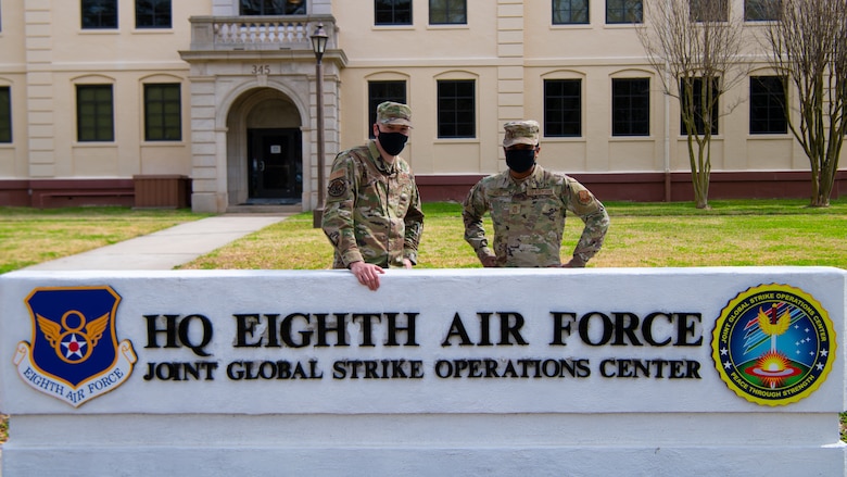 Spending a day with Chief Smith: TSgt Wilkinson's experience > 8th Air ...
