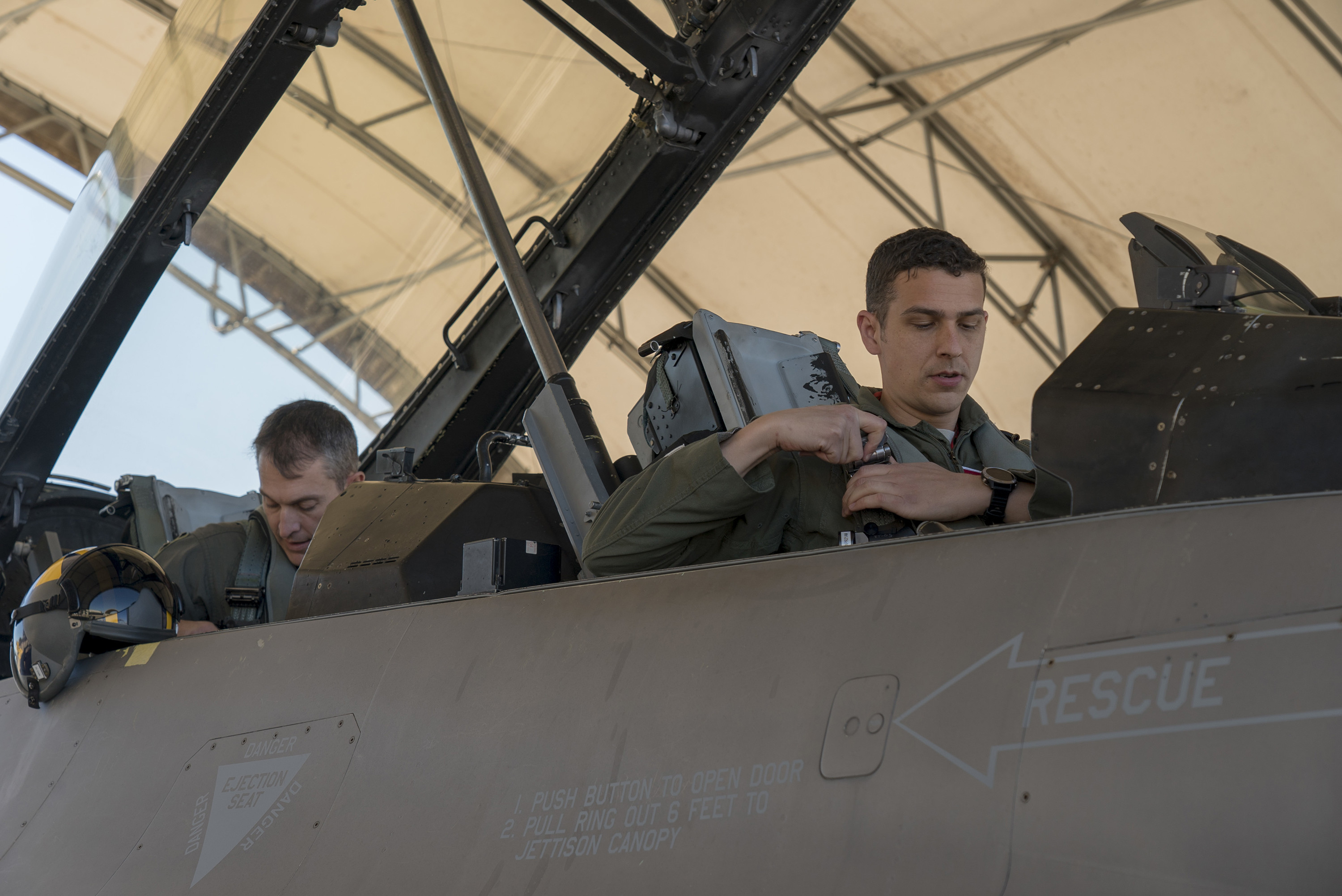 Test mission with the commander > Air Force Test Center > Article Display