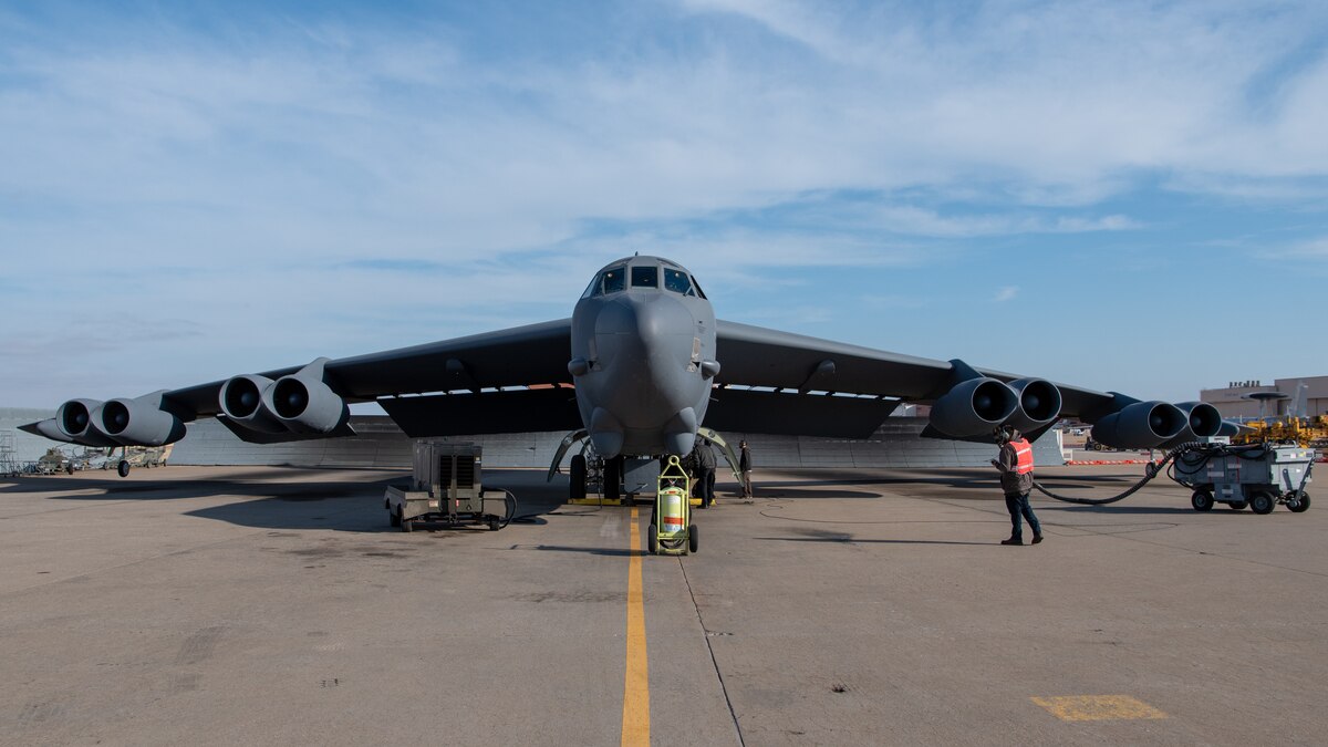 Tinker completes B-52 restoration as ‘Wise Guy’ re-enters arsenal ...