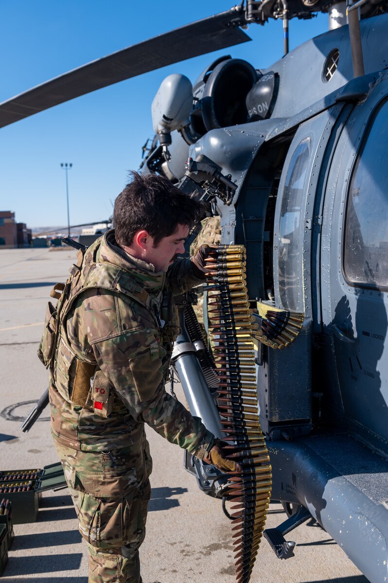 Rescue squadrons train in Idaho exercise > Air National Guard > Article ...