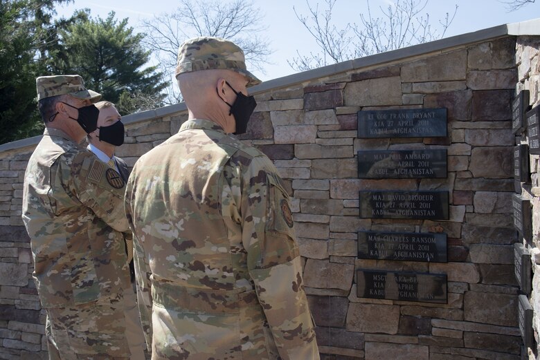 AFSOC deputy commander visits USAF Expeditionary Center > Air Force ...