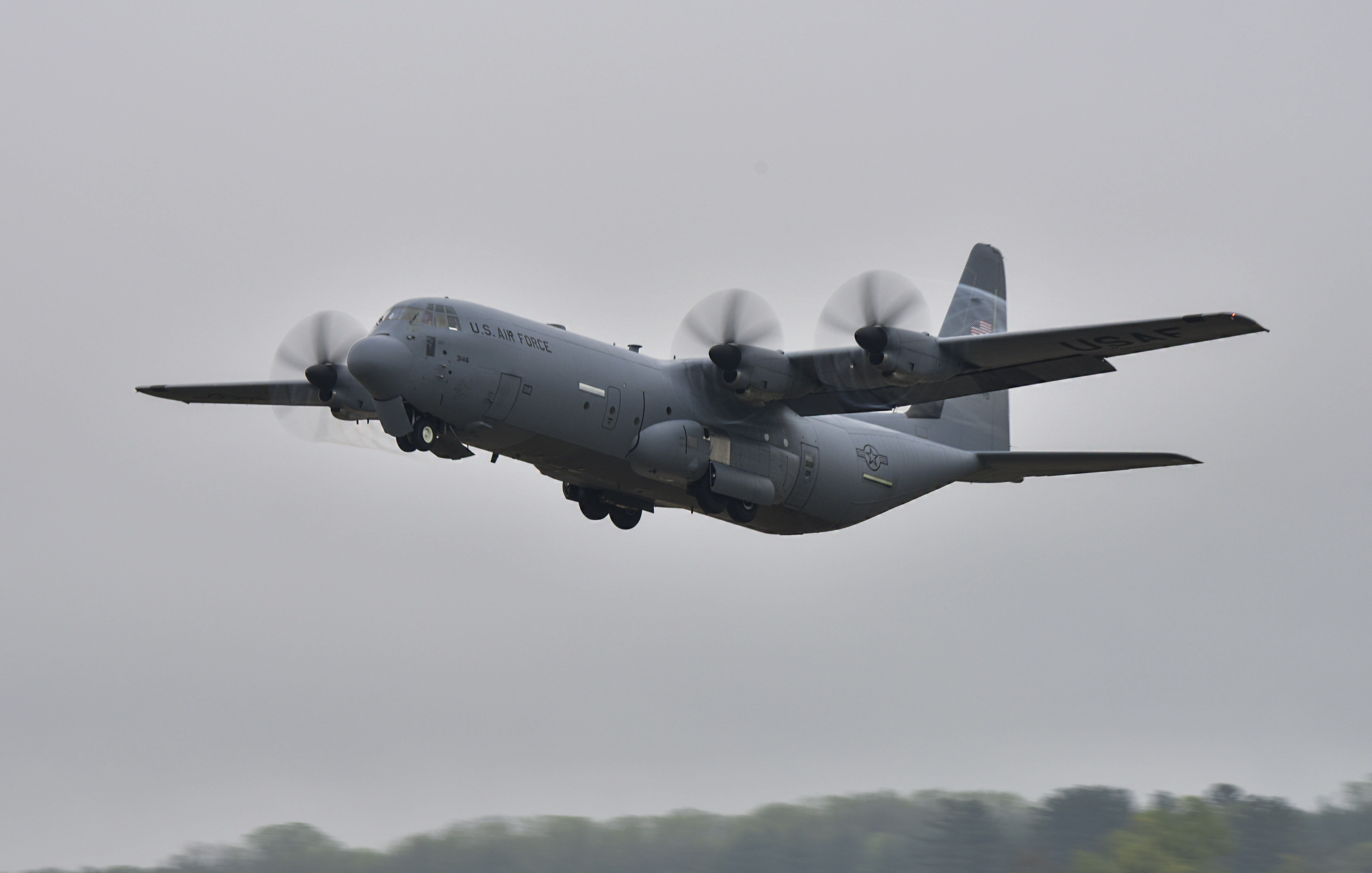 ROCKI 21-02: 19th AW experiments with lead wing concept > Little Rock ...