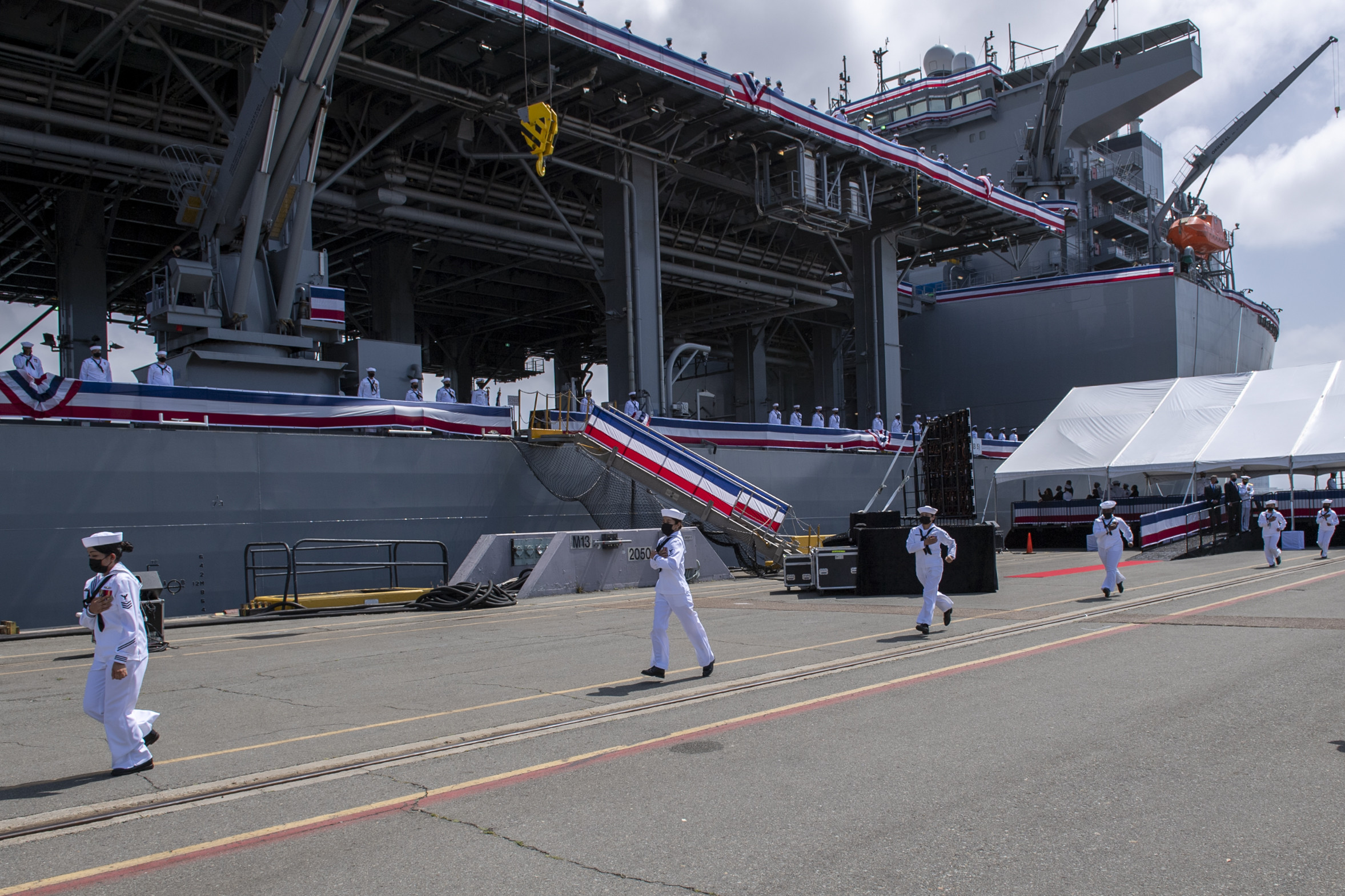 Navy commissions expeditionary sea base USS Miguel Keith > U.S. Pacific ...