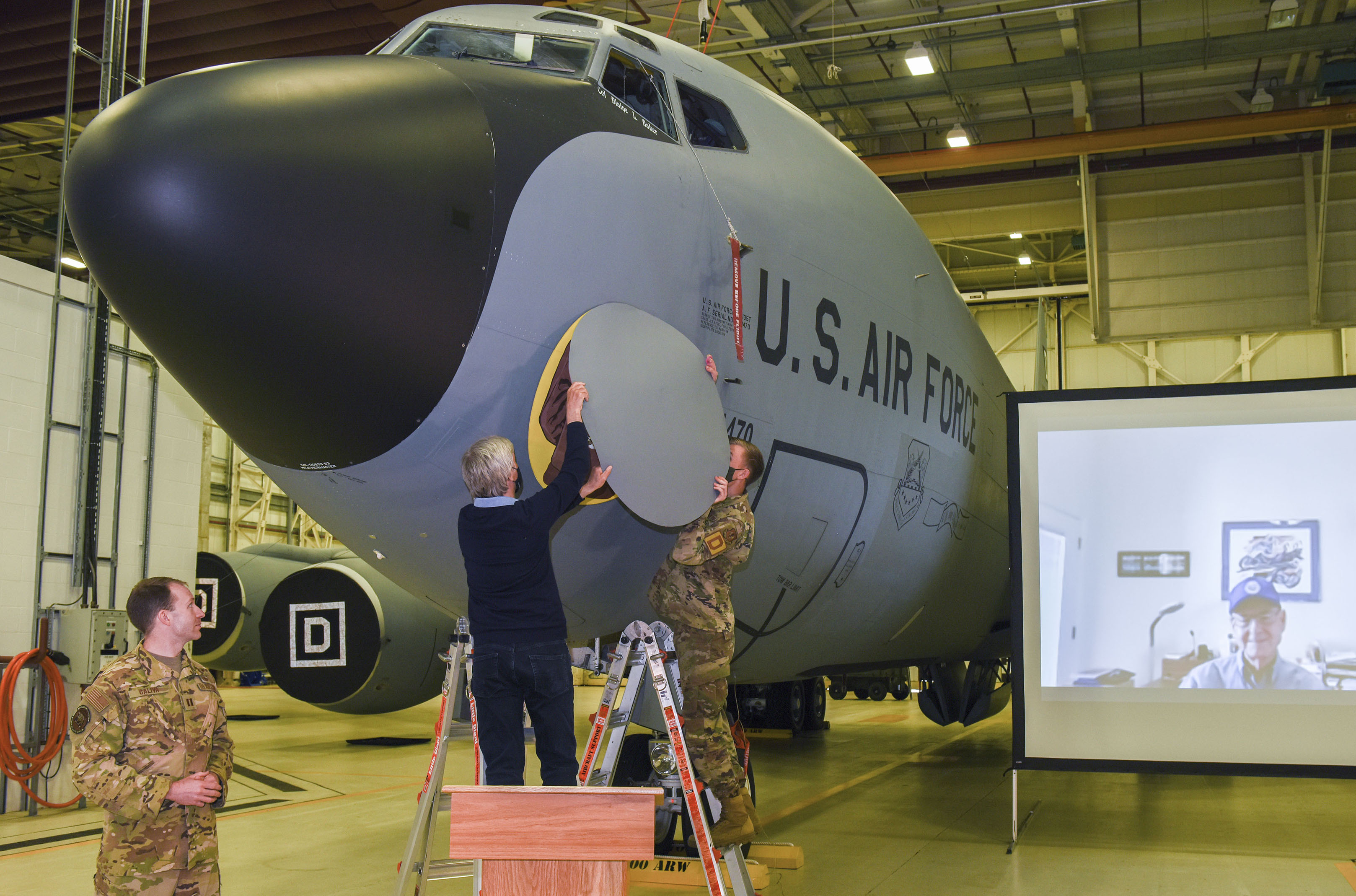 ‘Skipper III’ nose art dedication recognizes special bond, legacy of 100th Bomb Group > Royal ...