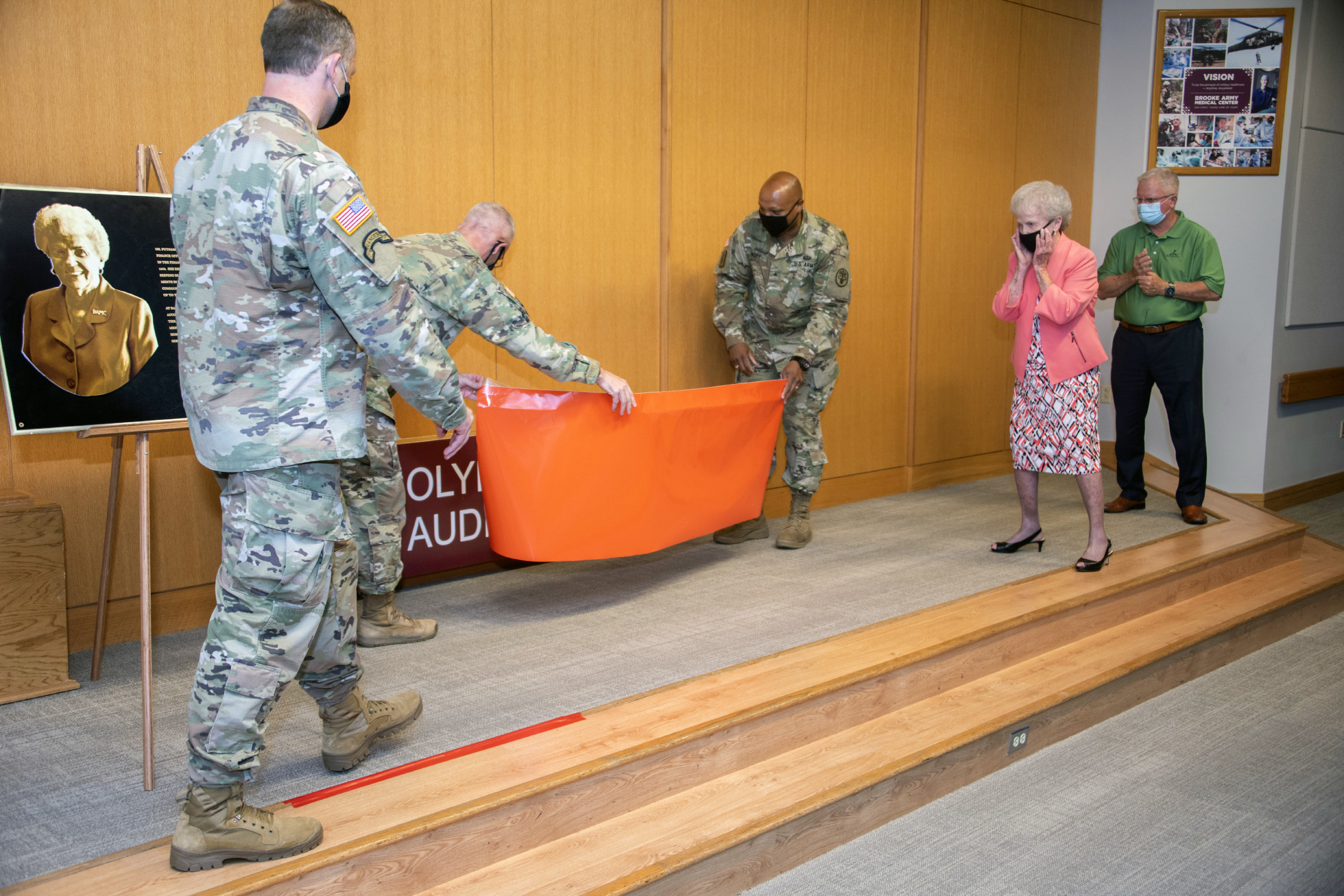 BAMC dedicates auditorium to hospital’s longest-serving civilian ...