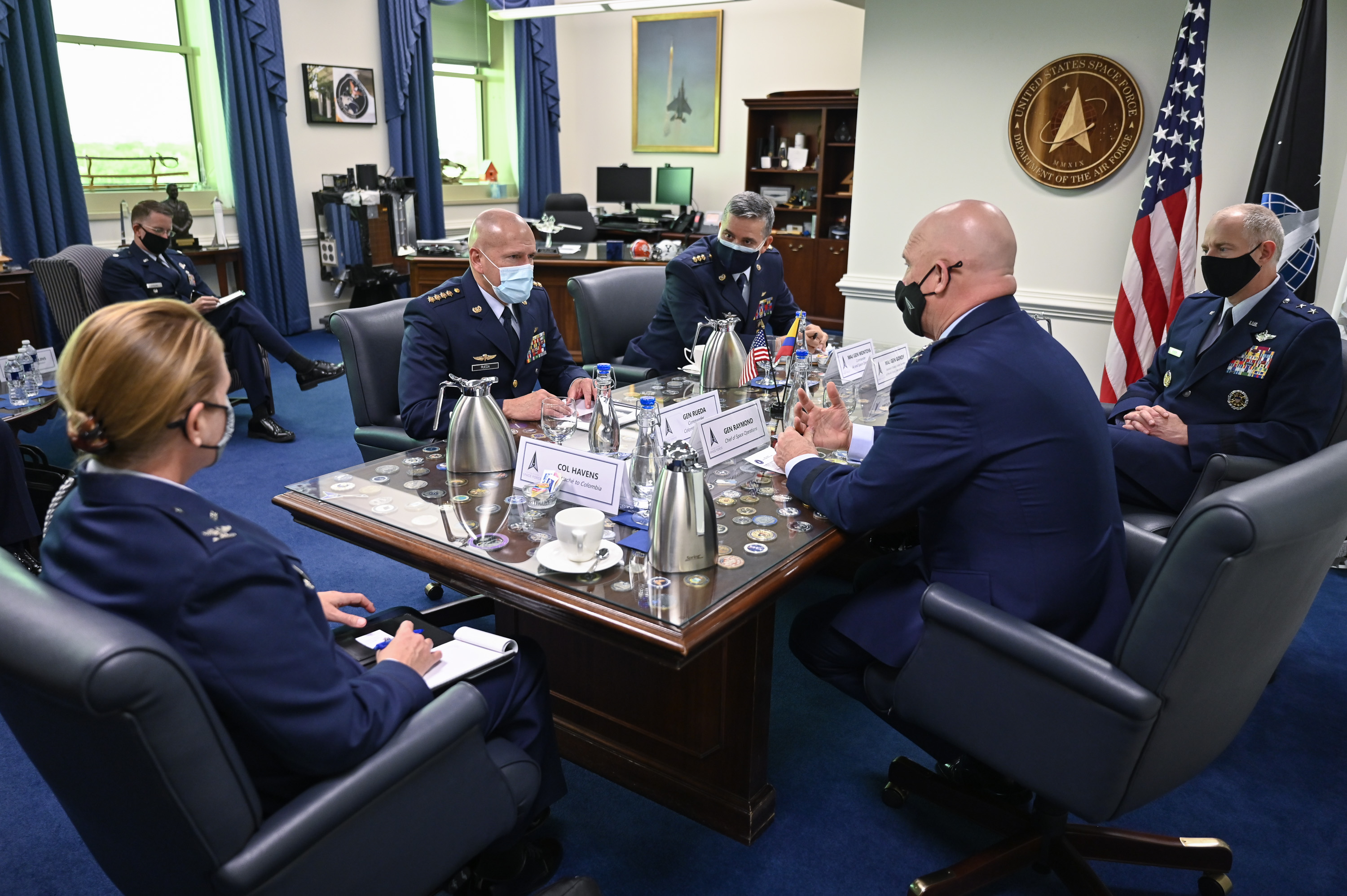 CSAF, CSO meet with Commander of the Colombian Air Force