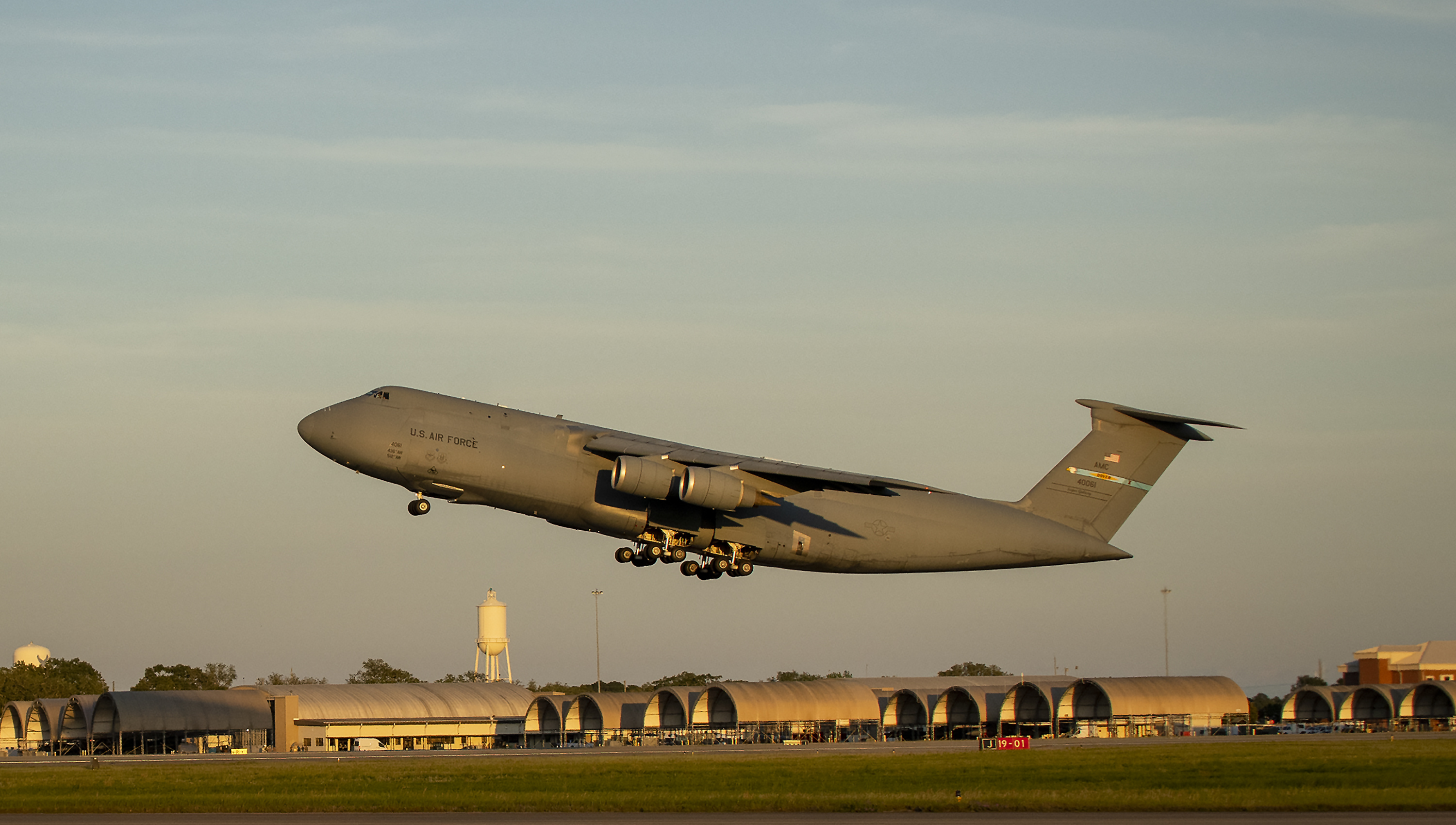 C-5M Super Galaxy visits Eglin AFB > Dover Air Force Base > Article Display