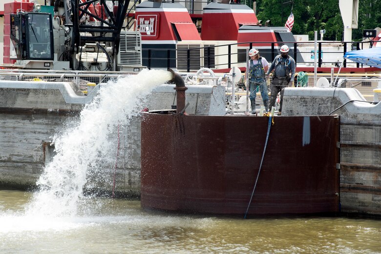 Pipeline Mtsu Cheatham Lock helps fuel Middle Tennessee in wake of ...