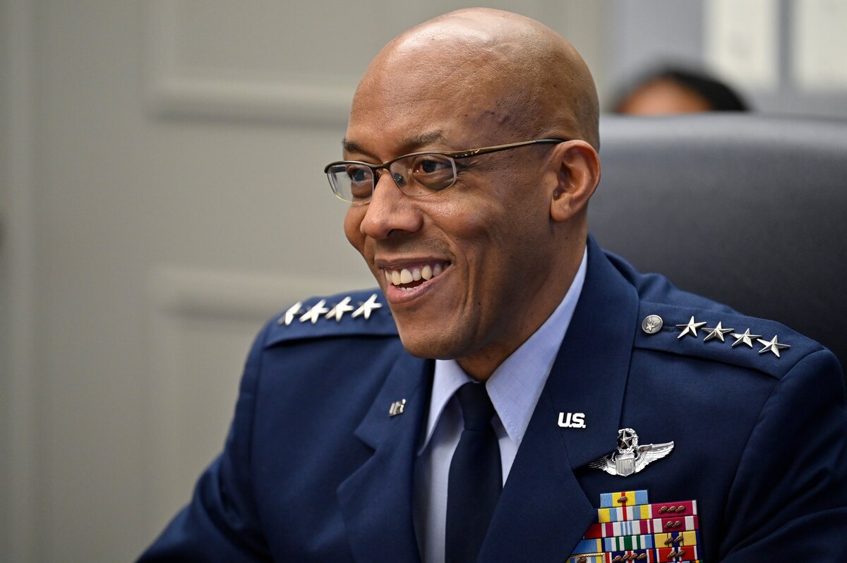 CSAF meets with chief of the air staff for the Bangladesh Air Force ...