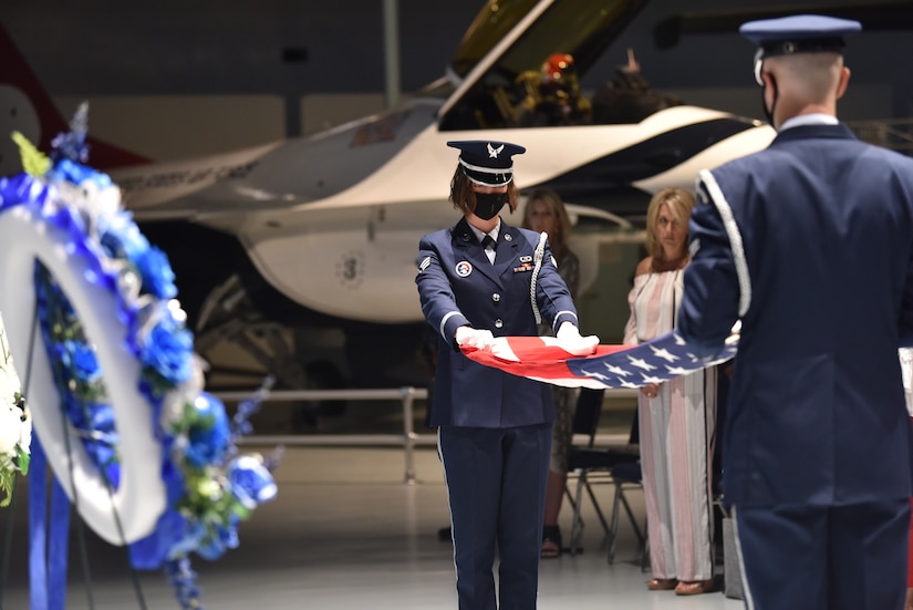 Team Robins honors the fallen in annual ceremony > Robins Air Force ...