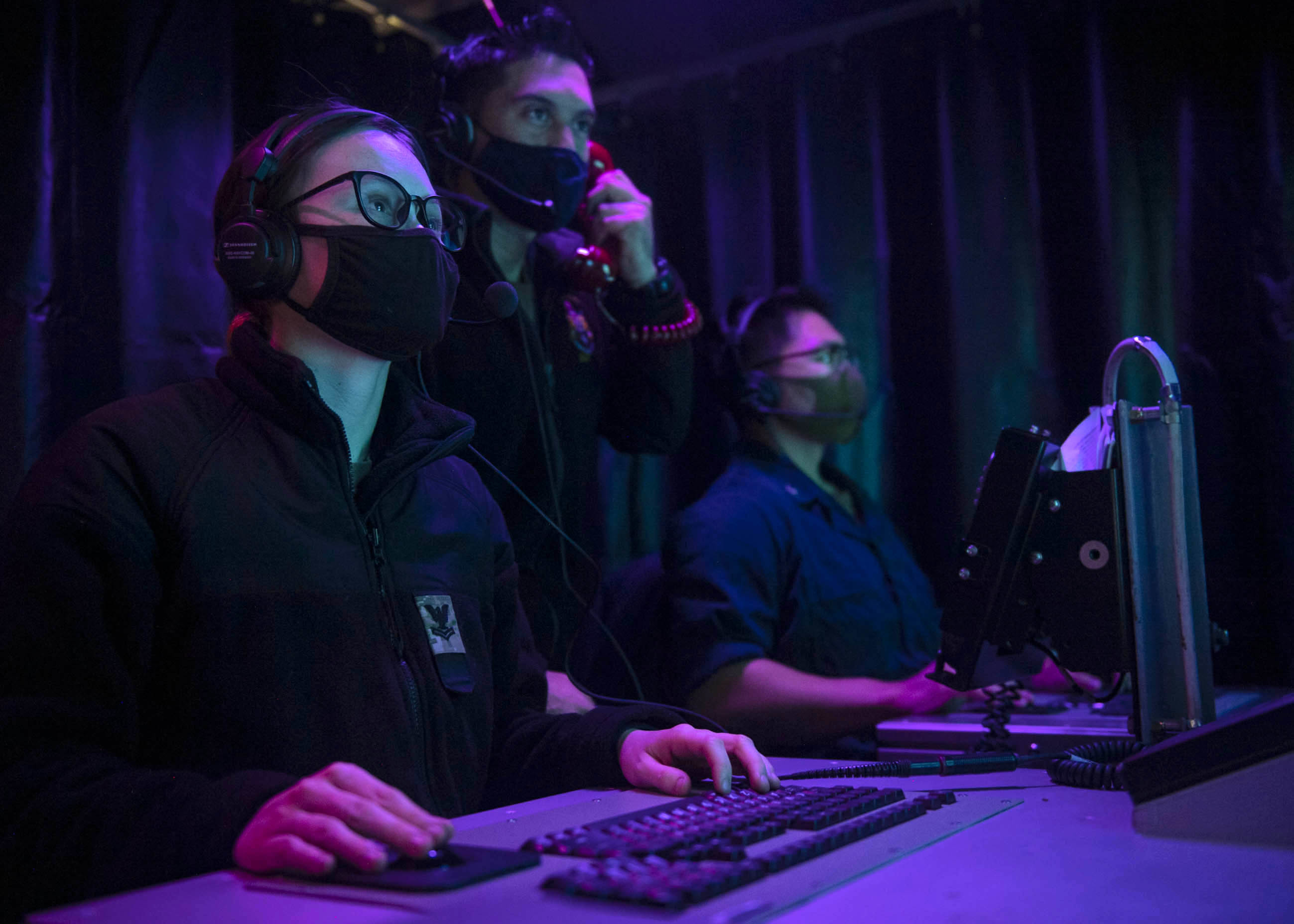 Tomahawk Strike Team Conducts Training Exercise Aboard USS Rafael ...