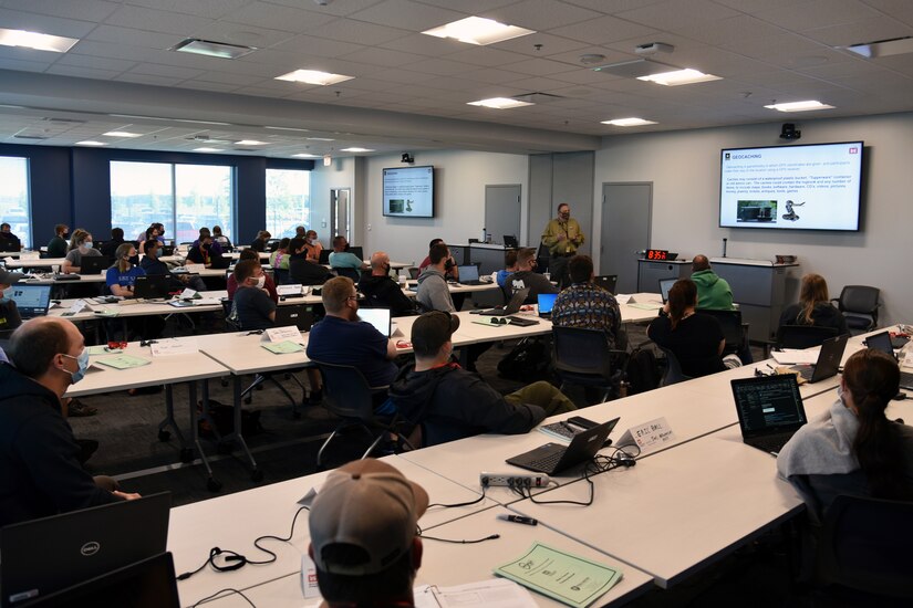 New USACE Learning Center opens doors for in-person classes > U.S. Army ...