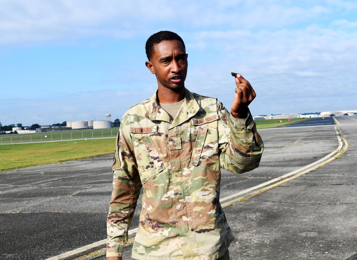 Flight Safety: Ensuring safe, efficient, effective environment ...