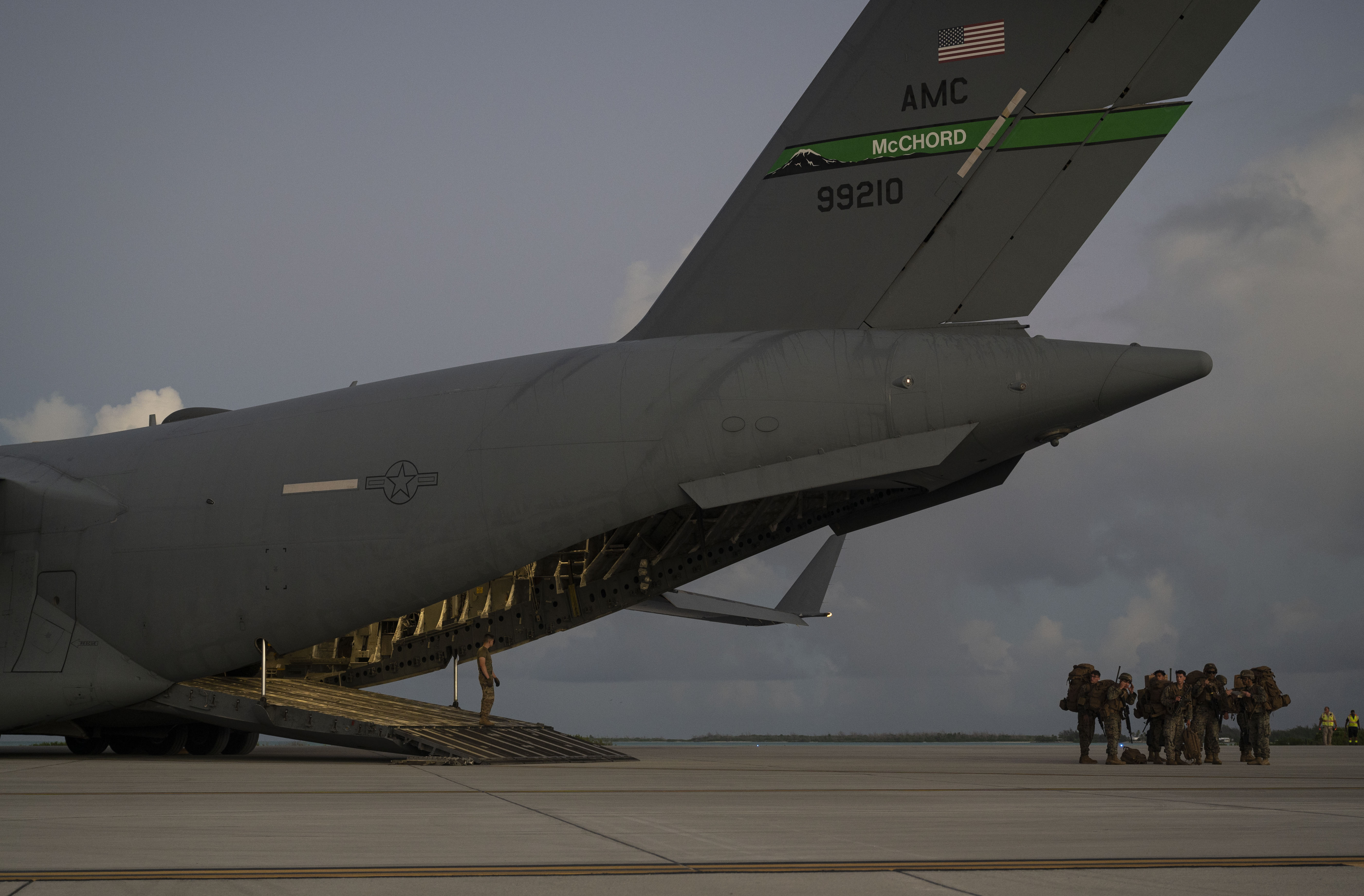 62d Airlift Wing projects global mobility with III MEF during Exercise ...