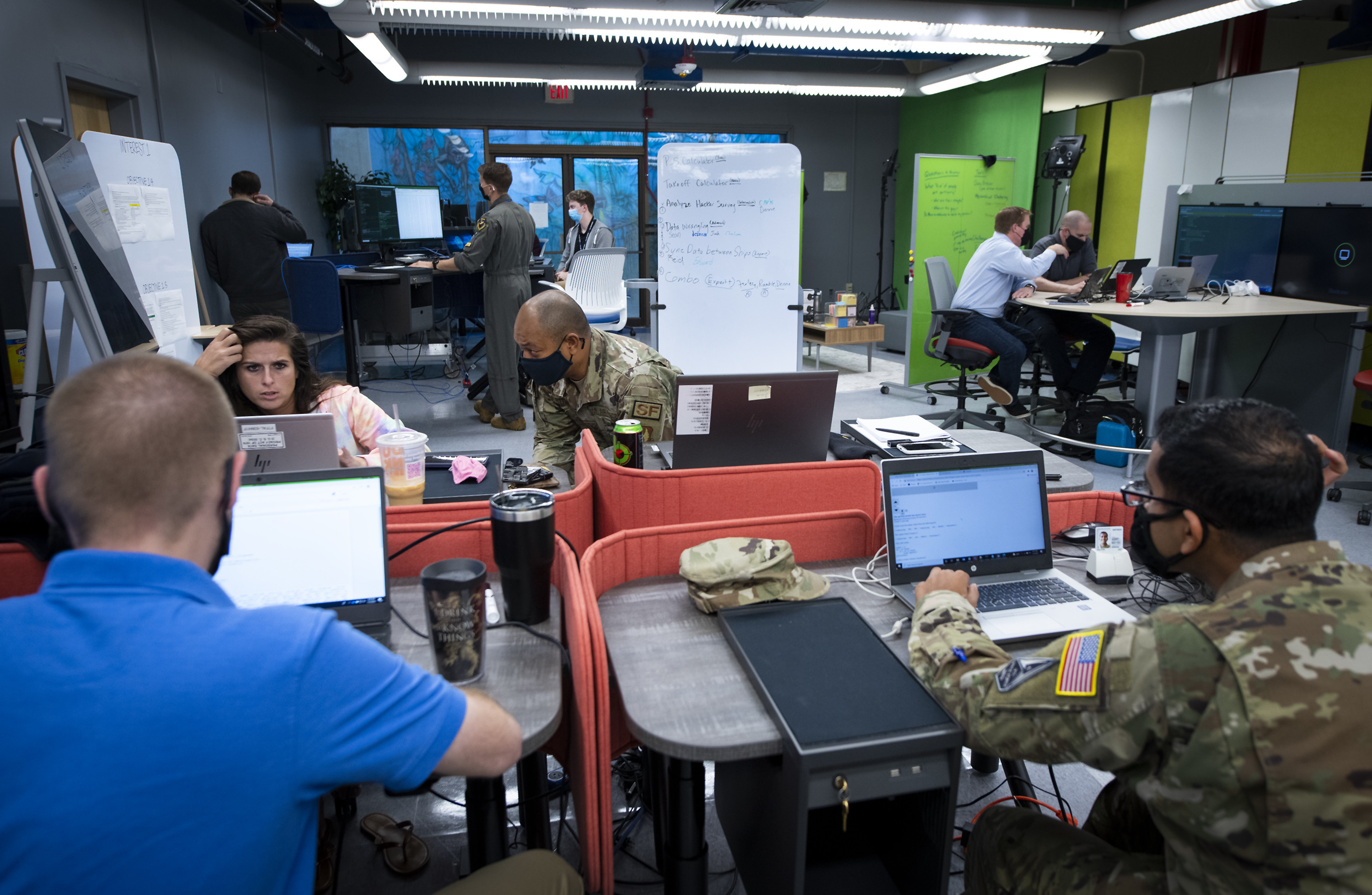 AFTC Airmen spark data solutions at hack-a-thon > Eglin Air Force Base ...