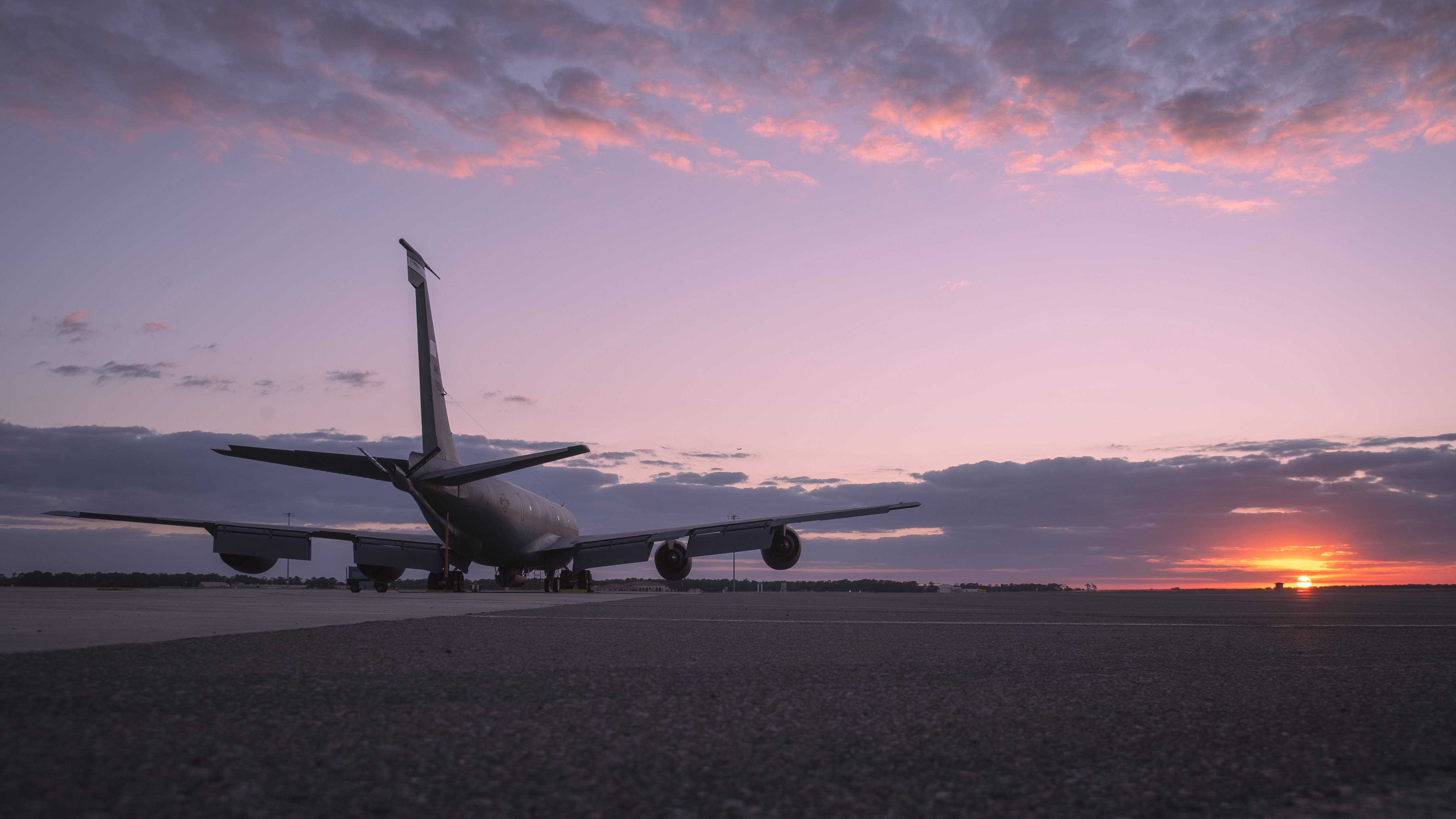 Sunset with the Air Force's refueling tankers > MacDill Air Force Base ...