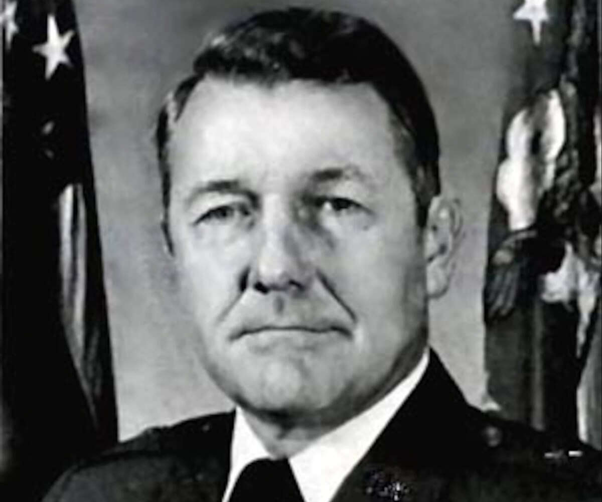 Retired General from Travis inducted into Georgia Veterans Hall of Fame ...