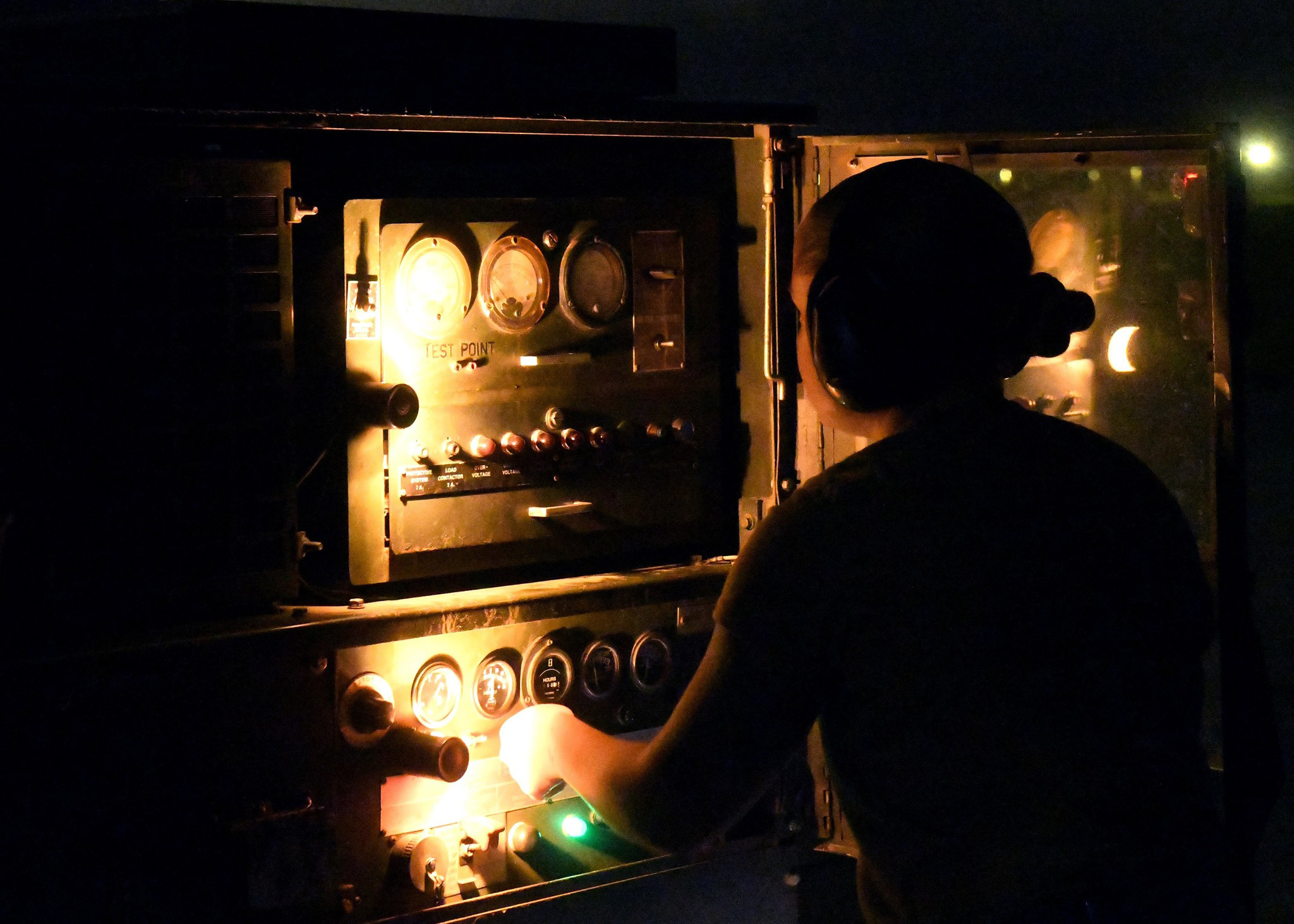 Thank the 80 > Minot Air Force Base > Article Display