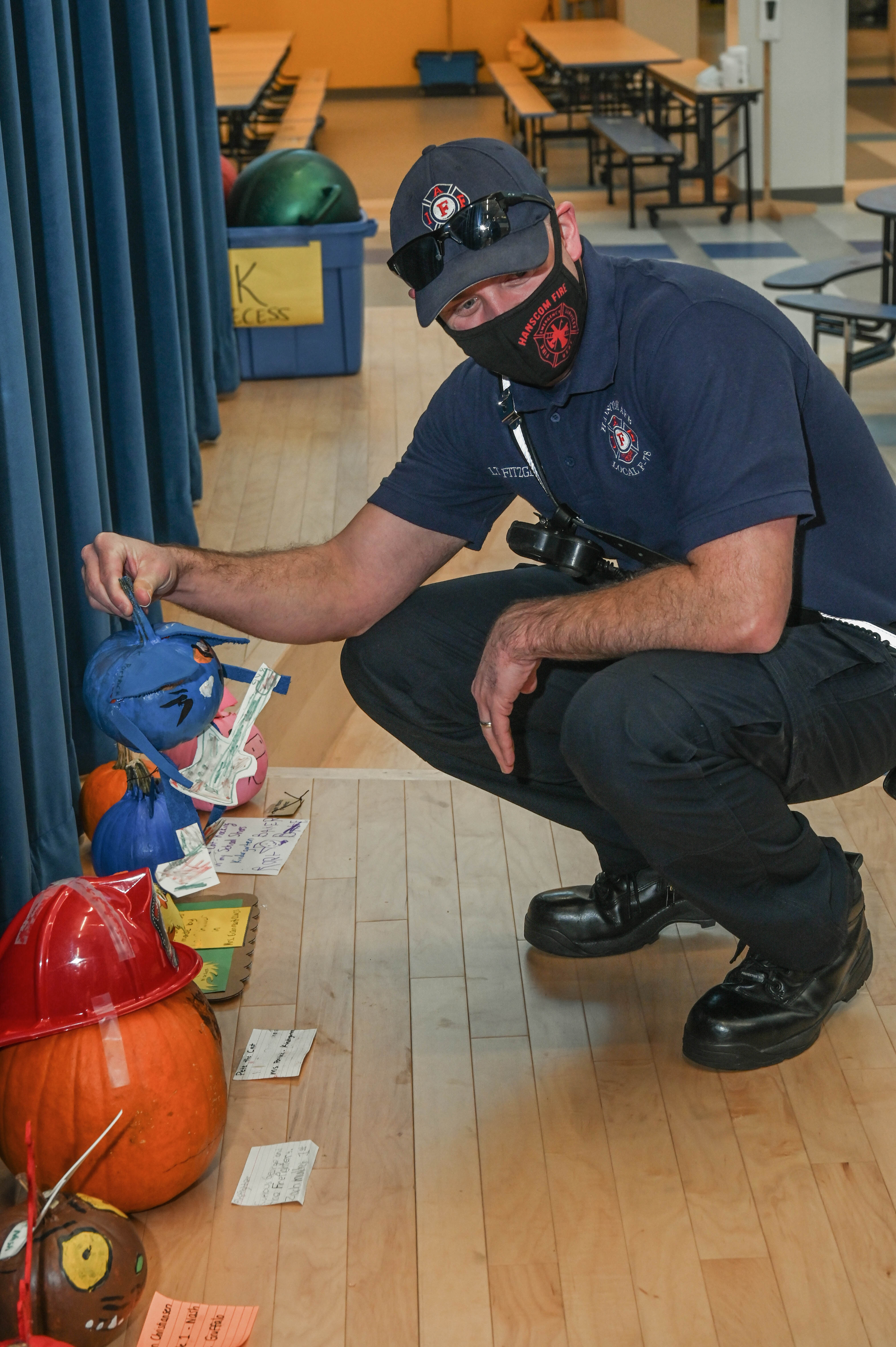 Judges pick best decorated pumpkin