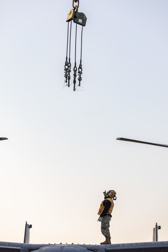 Cradle in the Sky: Marines and U.S. Air Force conduct CV-22 Osprey ...