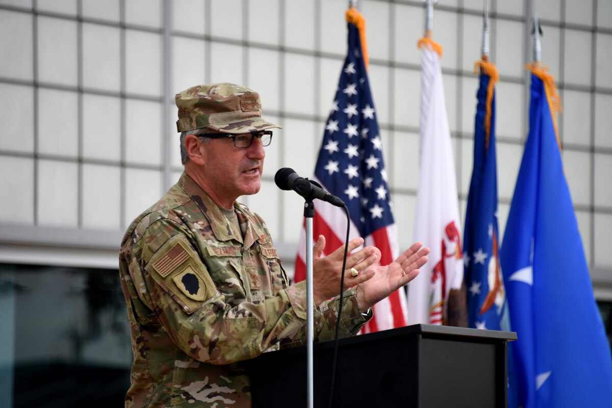 183d Wing Receives New Commander > 183rd Wing > Article Display