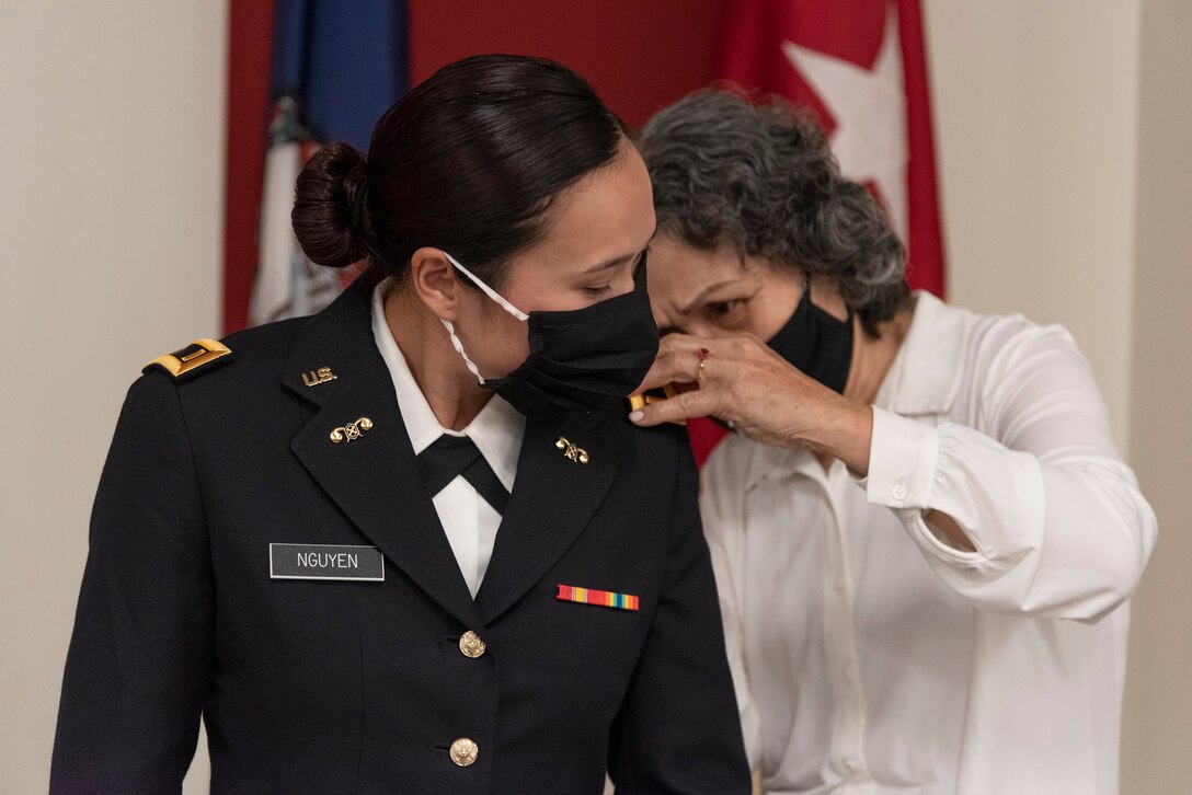 Virginia National Guard welcomes 17 new OCS graduates