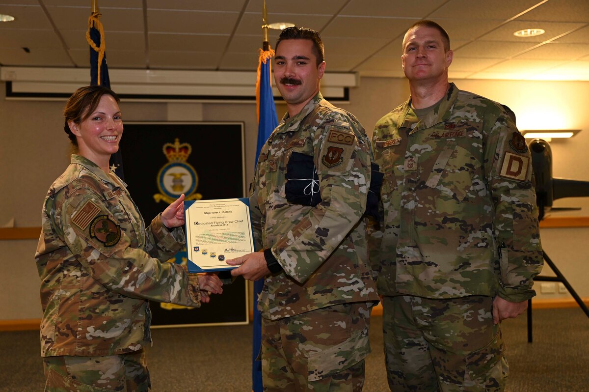 RAF Mildenhall names newest dedicated flying crew chiefs > Royal Air ...