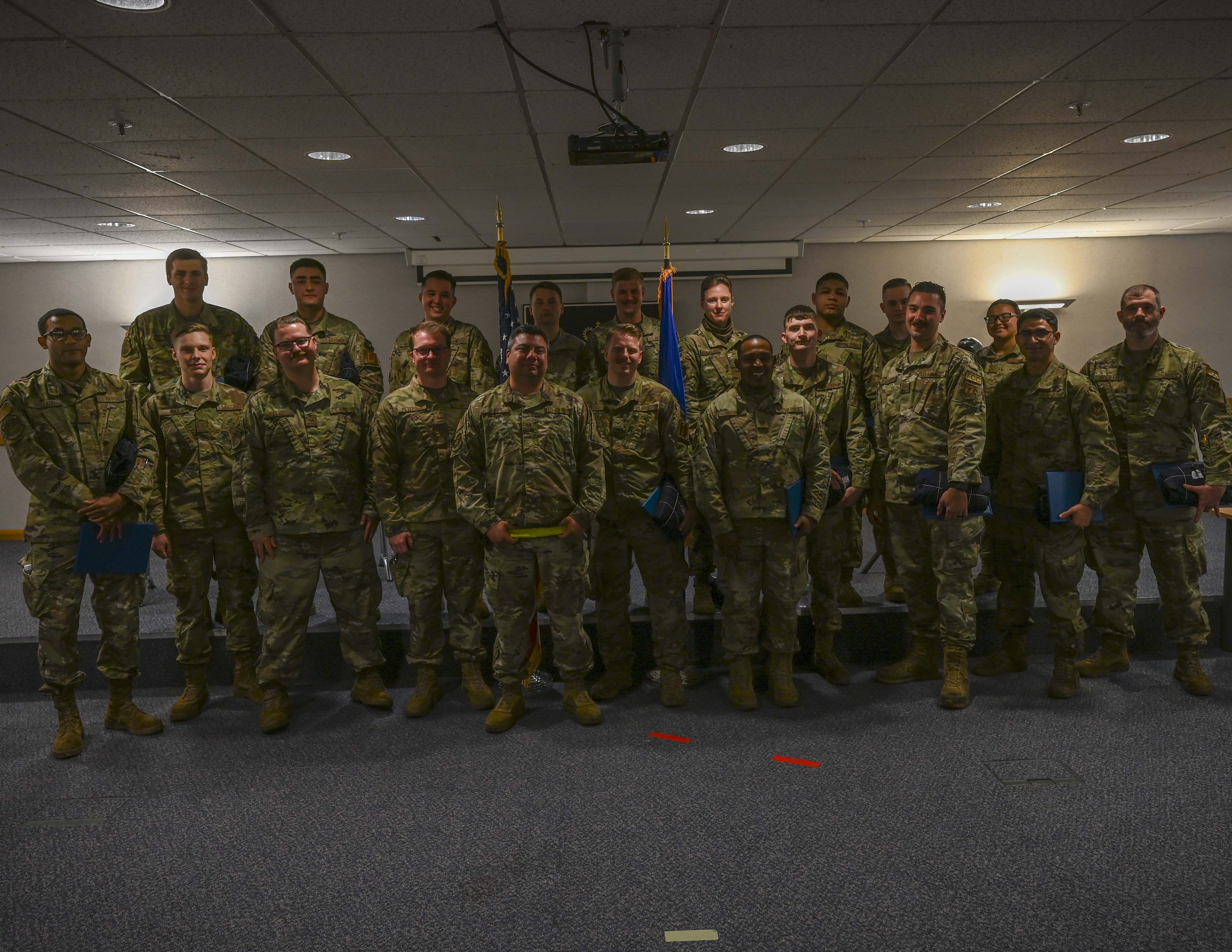 RAF Mildenhall names newest dedicated flying crew chiefs > Royal Air ...